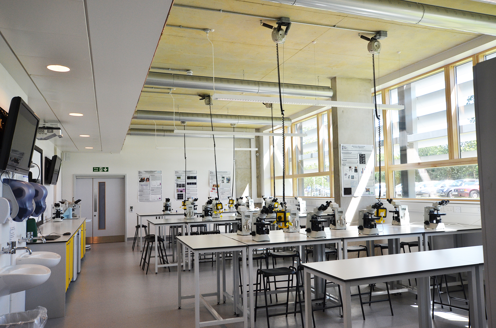 Teaching and Research Centre, Royal Veterinary College by ...