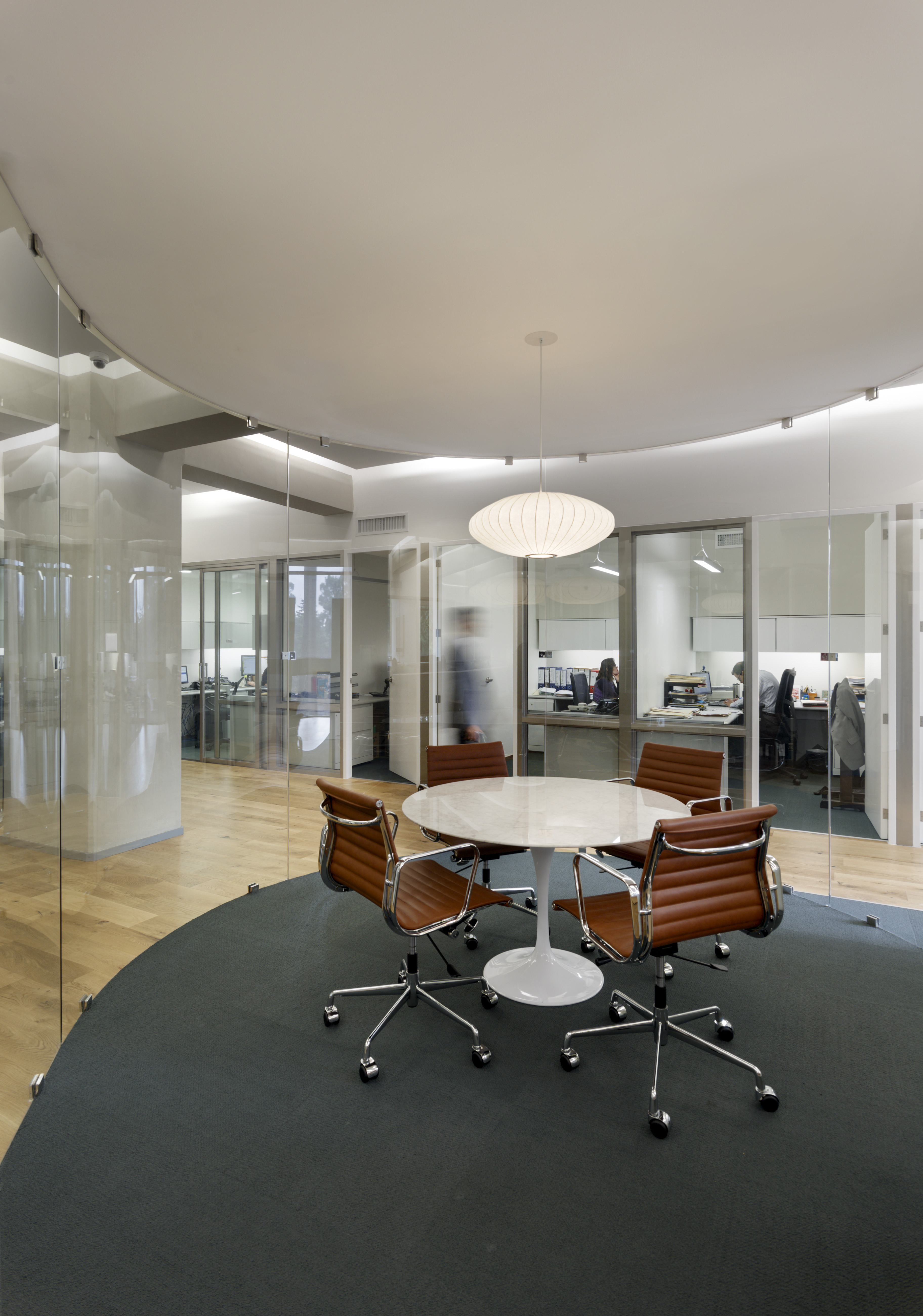 QIL + 4 Abogados by SOLISCOLOMER - Architizer