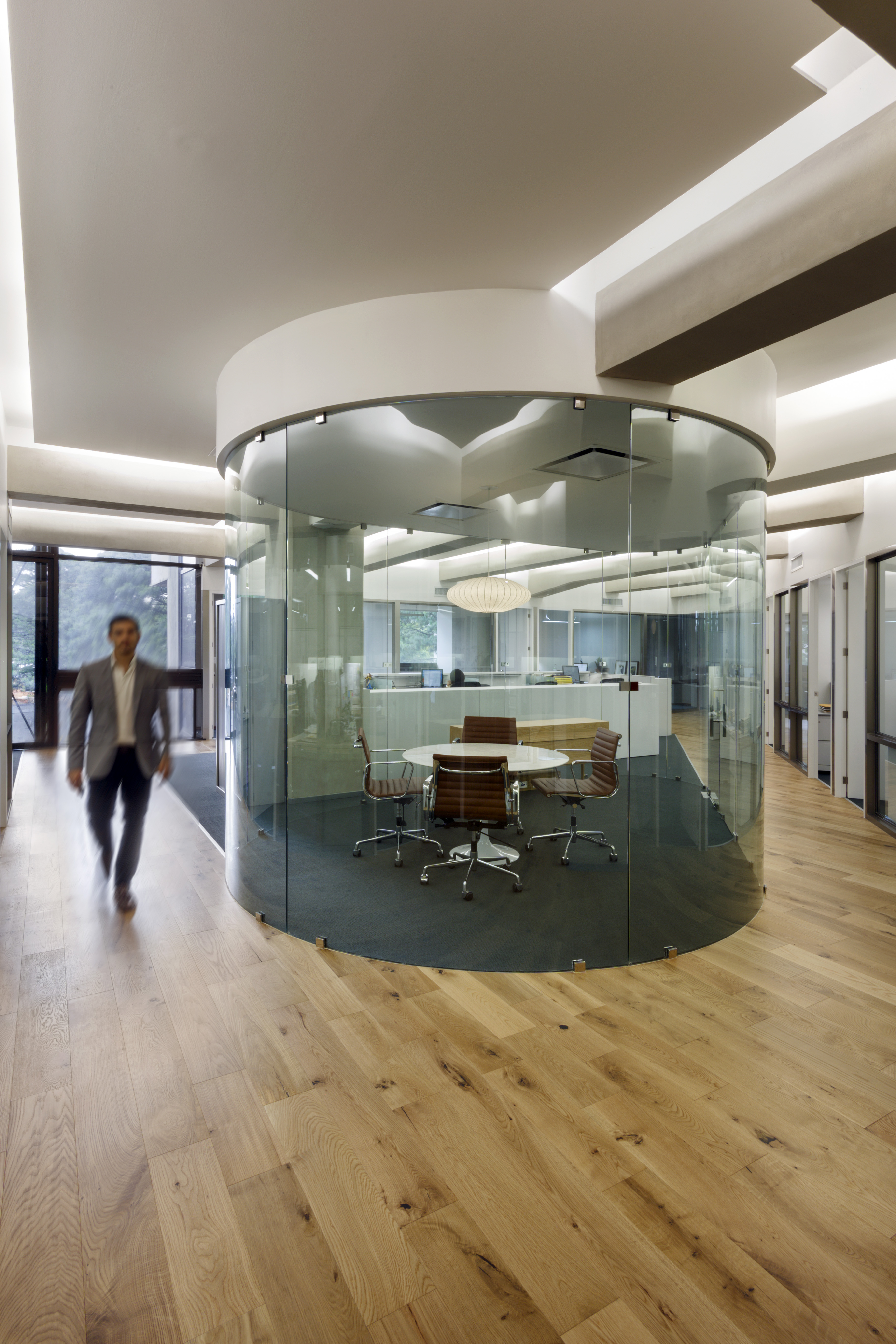 QIL + 4 Abogados by SOLISCOLOMER - Architizer