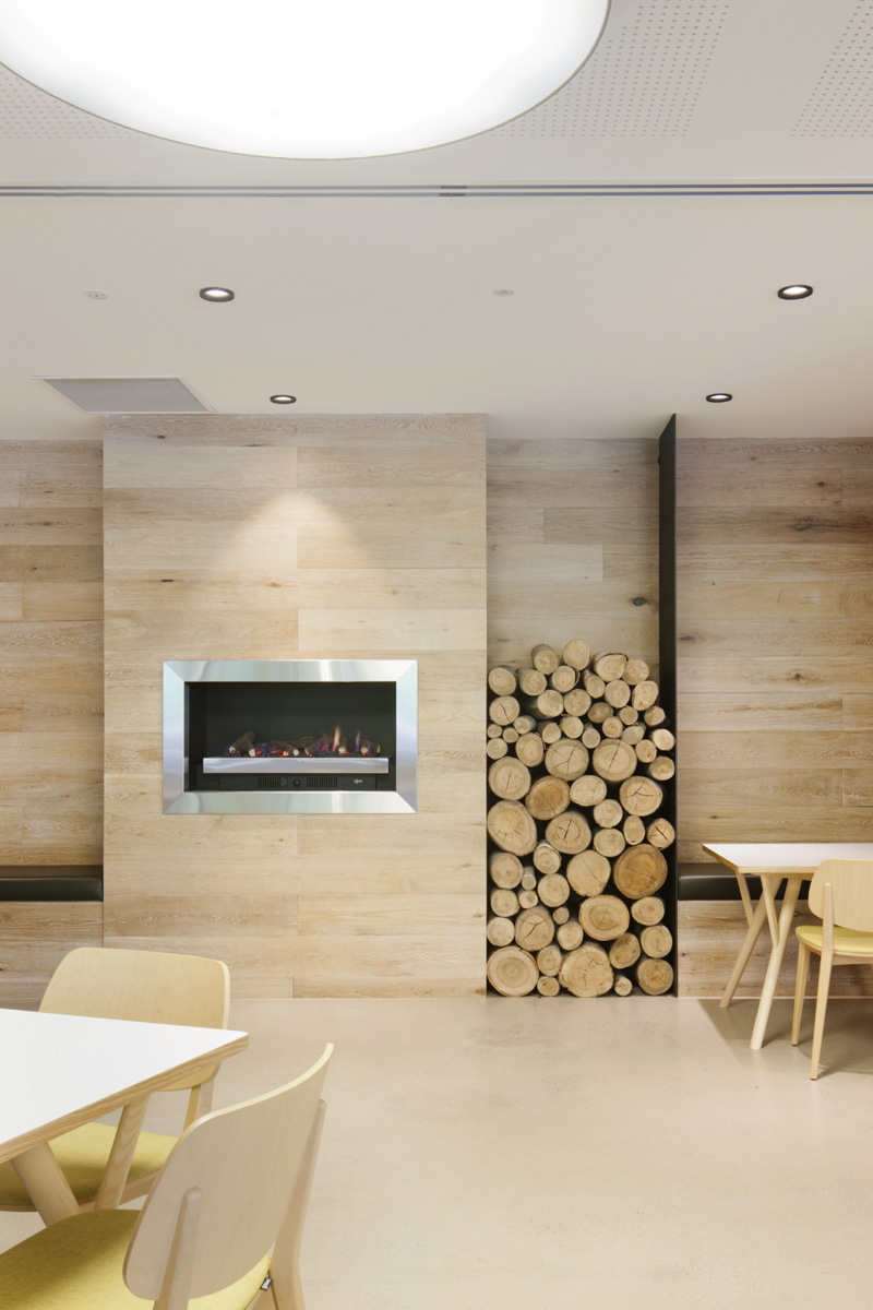 The Clarence Reardon Centre by GHDWoodhead - Architizer