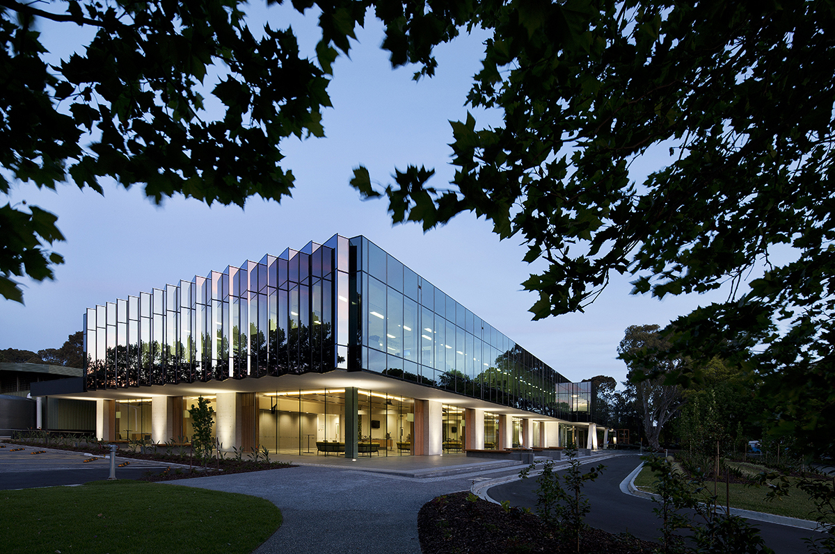 The Clarence Reardon Centre by GHDWoodhead - Architizer