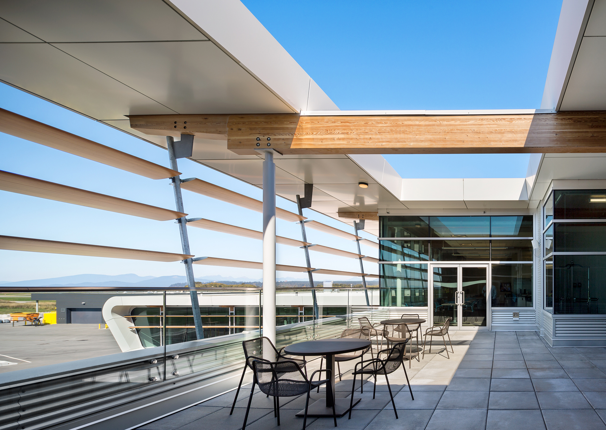 Airside Operations Building - Architizer