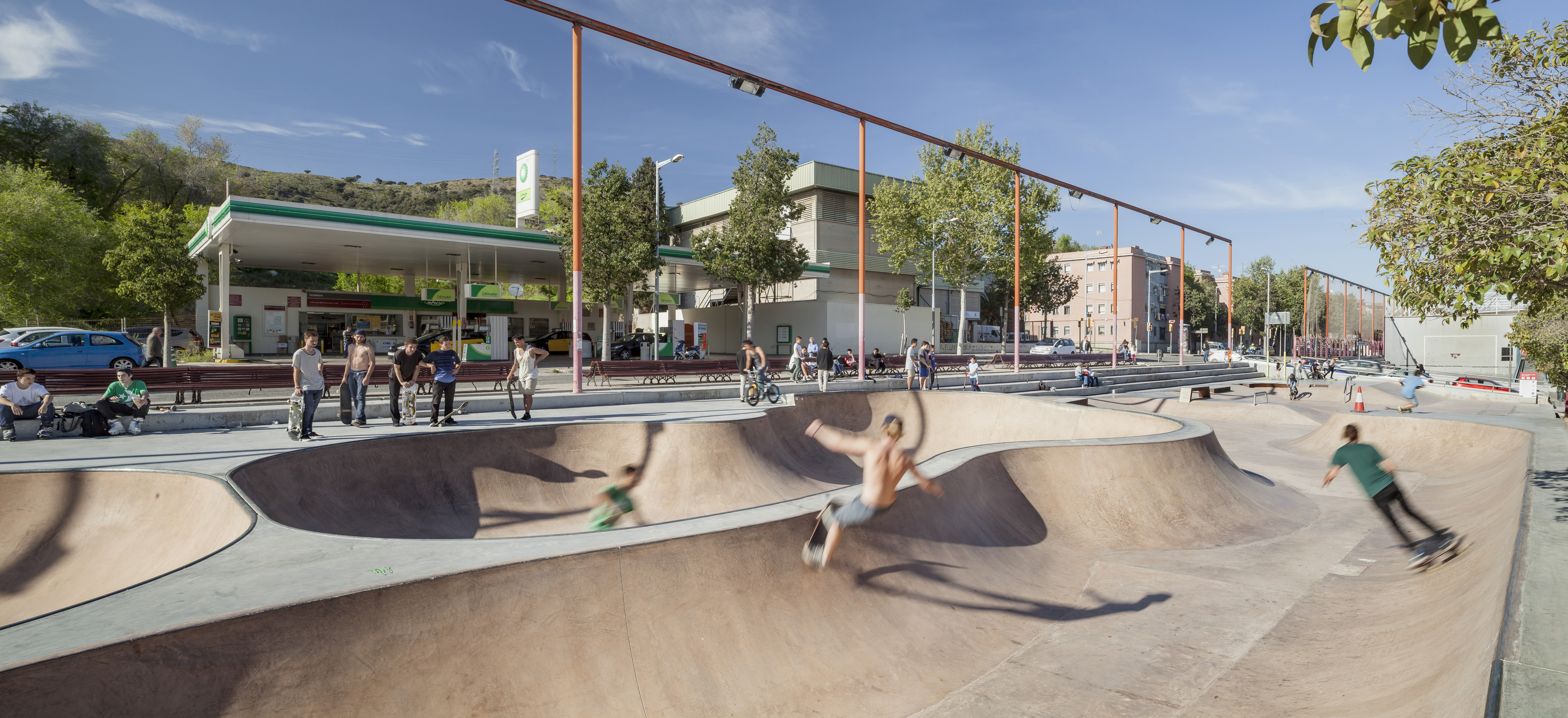 Nou Barris Urban Skate Park - Barcelona by SCOB Architecture ...
