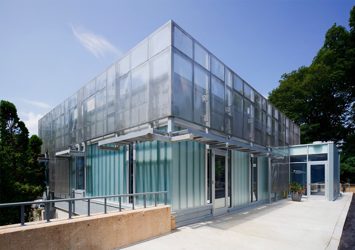 Smithsonian Conservation Biology Institute Genetics Laboratory at the ...