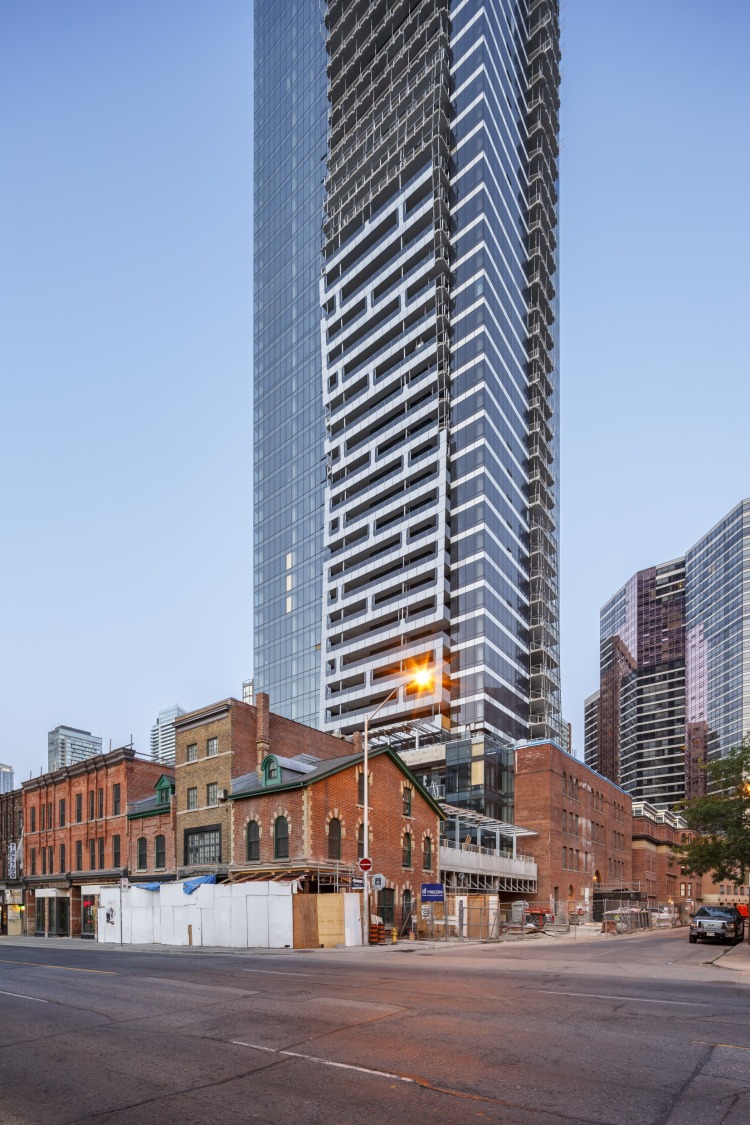 FIVE: CONDOS AT 5 ST. JOSEPH by Hariri Pontarini Architects - Architizer