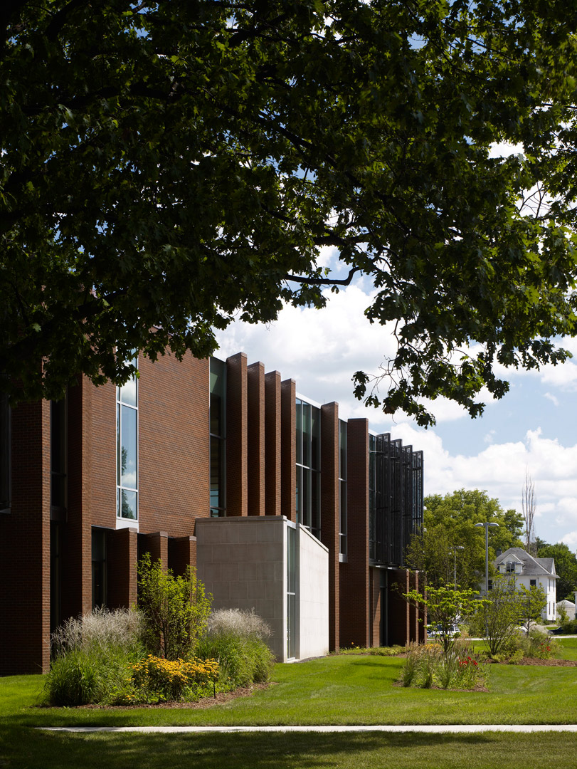 Champaign Public Library by Ross Barney Architects - Architizer