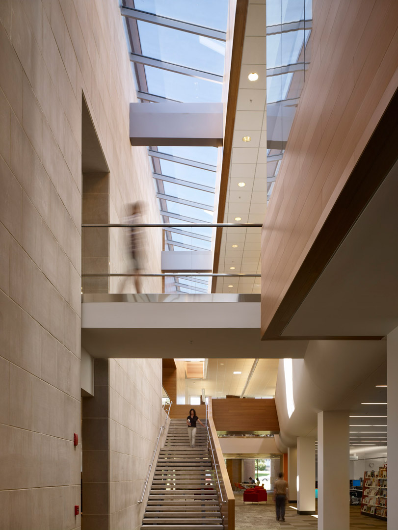 Idea 1371567: Champaign Public Library by Ross Barney Architects in ...