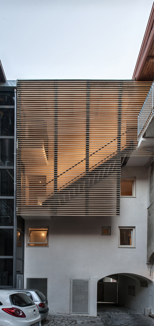 Restoration and renovation of a historical building in Caserta by LCA ...