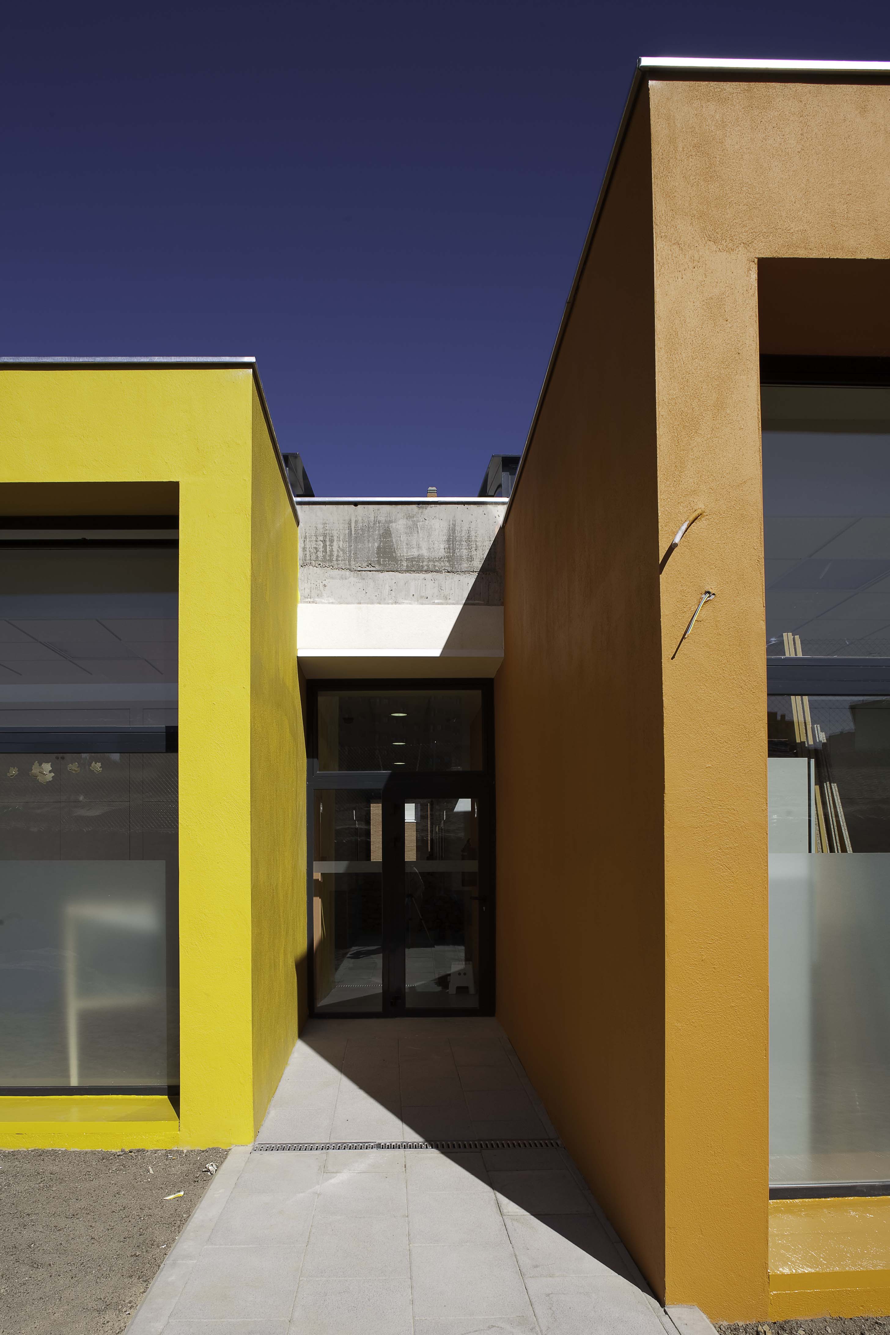 Aleph School by MVN Arquitectos - Architizer