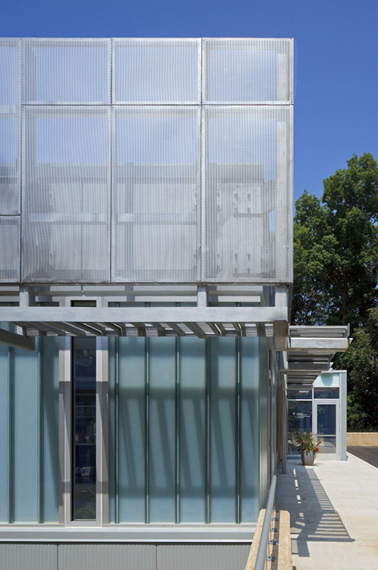 Smithsonian Conservation Biology Institute Genetics Laboratory at the ...