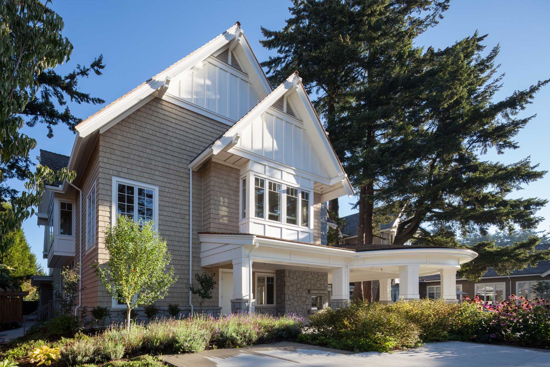 Canuck Place - Dave Lede House - Children's Hospice by NSDA Architects ...