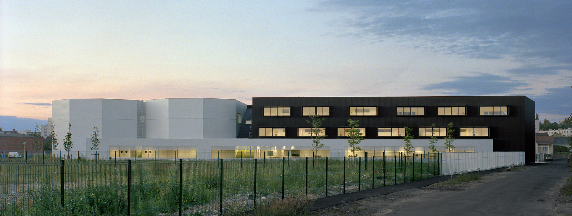 TOURS- Medical School by DU BESSET-LYON ARCHITECTES - Architizer