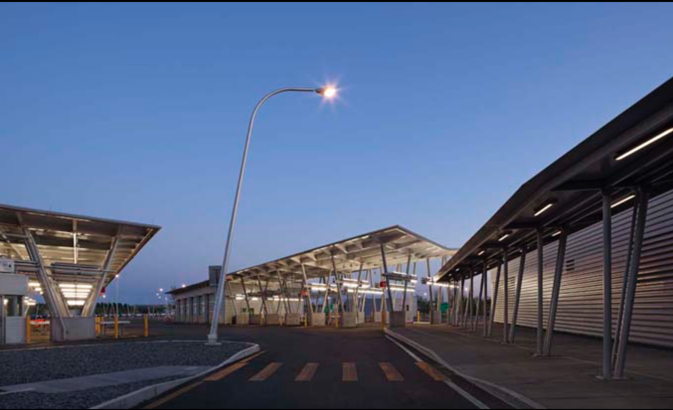 United States Land Port of Entry by Smith-Miller + Hawkinson Architects ...