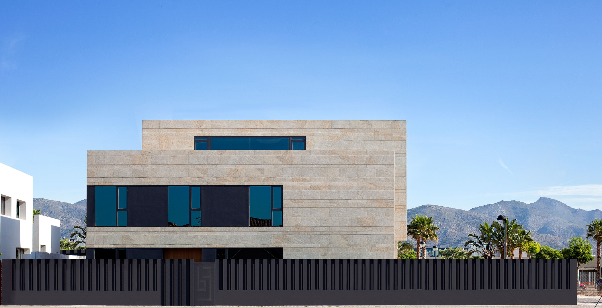 2M House by Sanahuja & Partners - Architizer