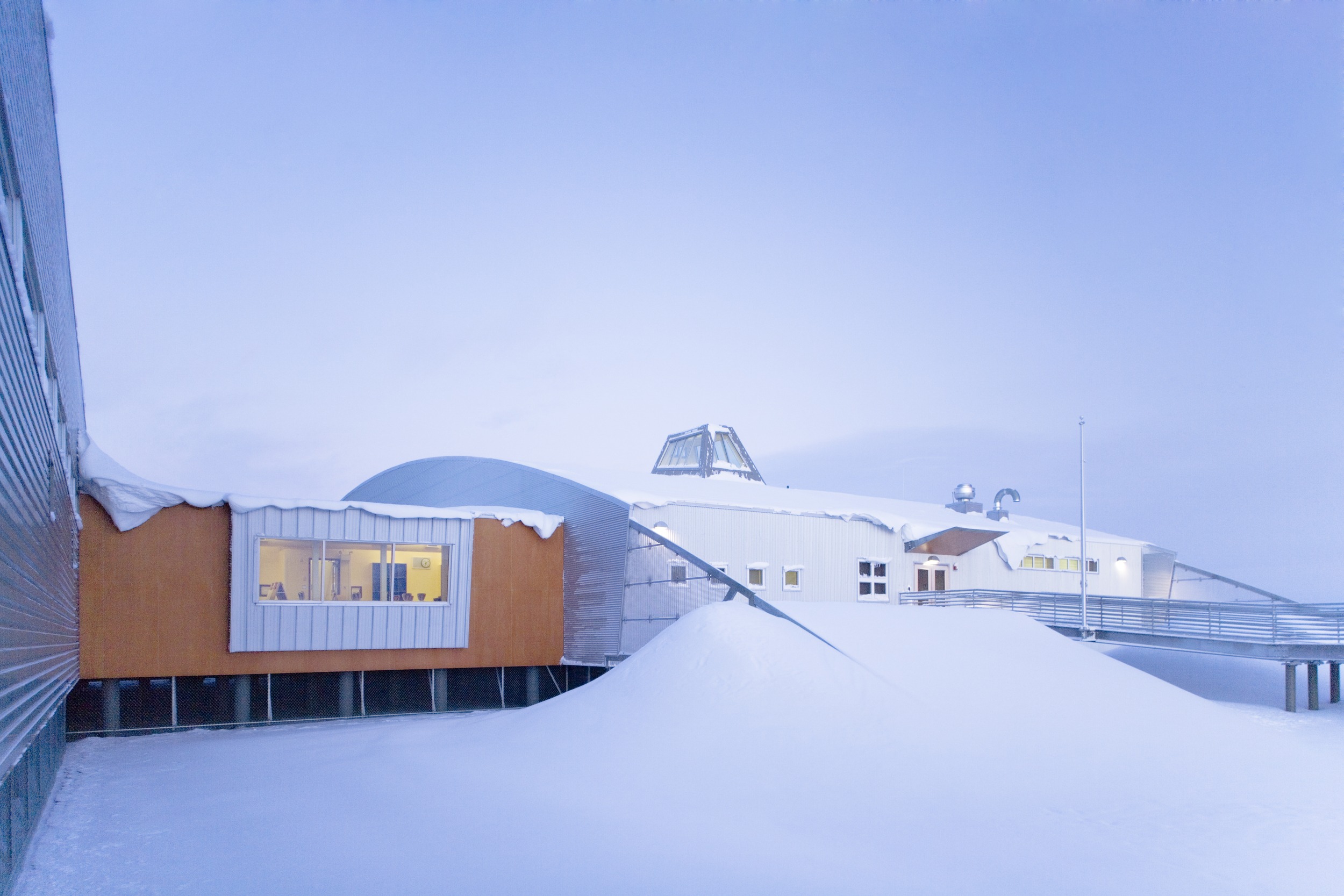 YUPIIT SCHOOL DISTRICT AKIACHAT K-12 SCHOOL by kpb architects - Architizer