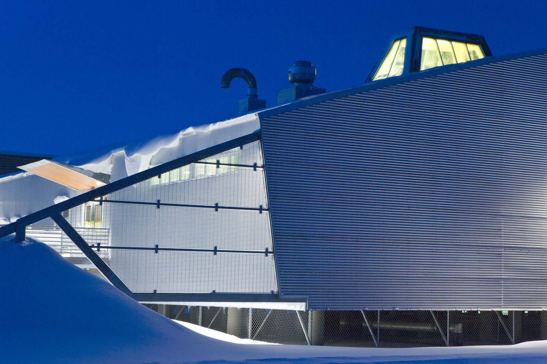 YUPIIT SCHOOL DISTRICT AKIACHAT K-12 SCHOOL by kpb architects - Architizer