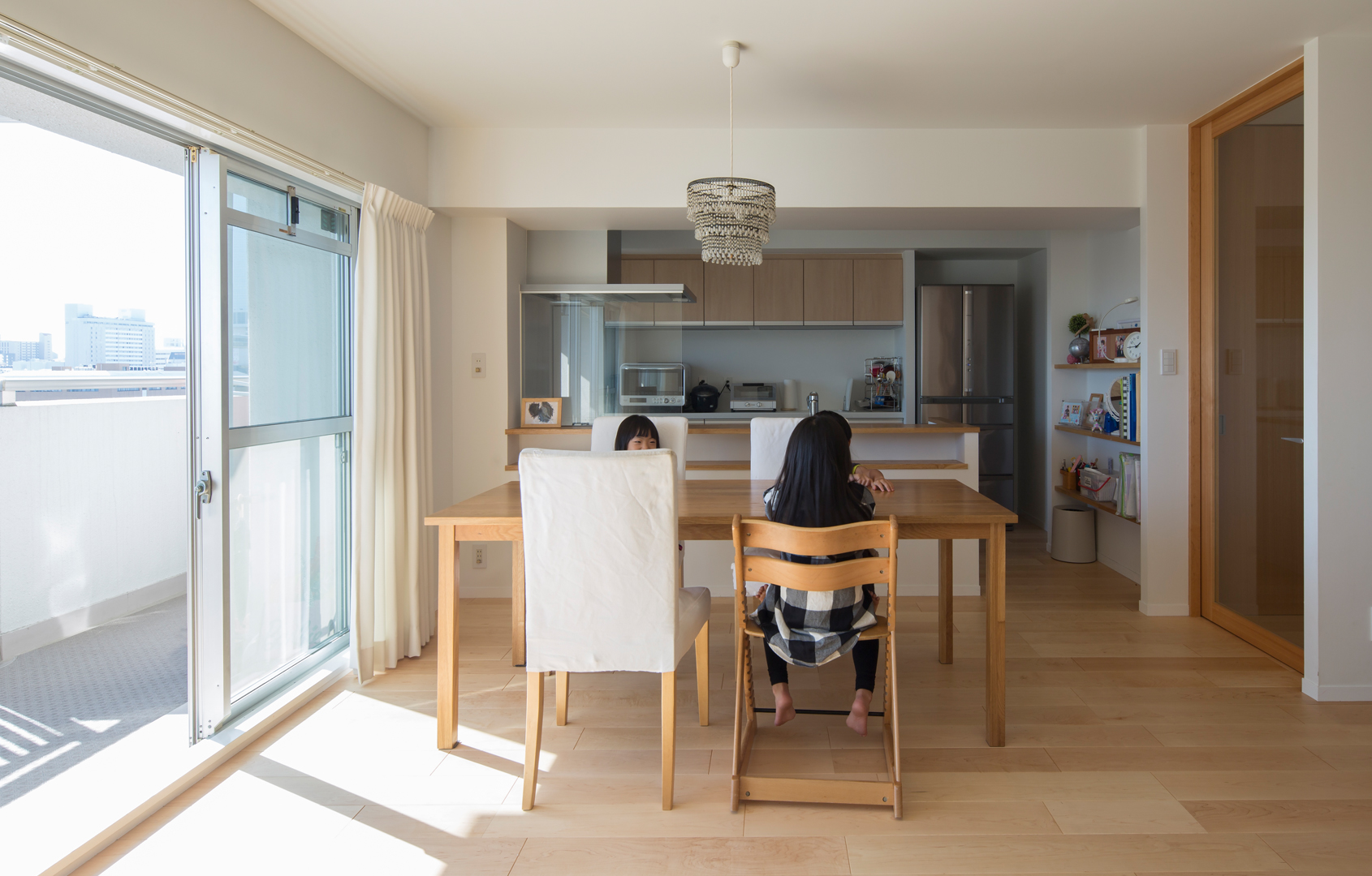Fukinagashi Flat by YYAA | Yoshihiro Yamamoto & Associates, Architects ...