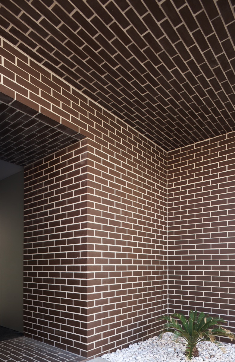 HVM House by M2 SENOS - Architizer