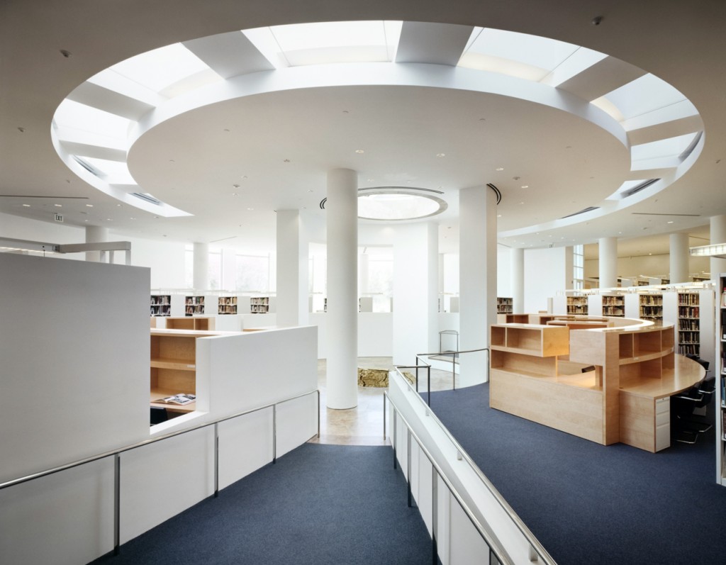 Pure Form: 8 Circular Cultural Centers Made to Radiate - Architizer Journal