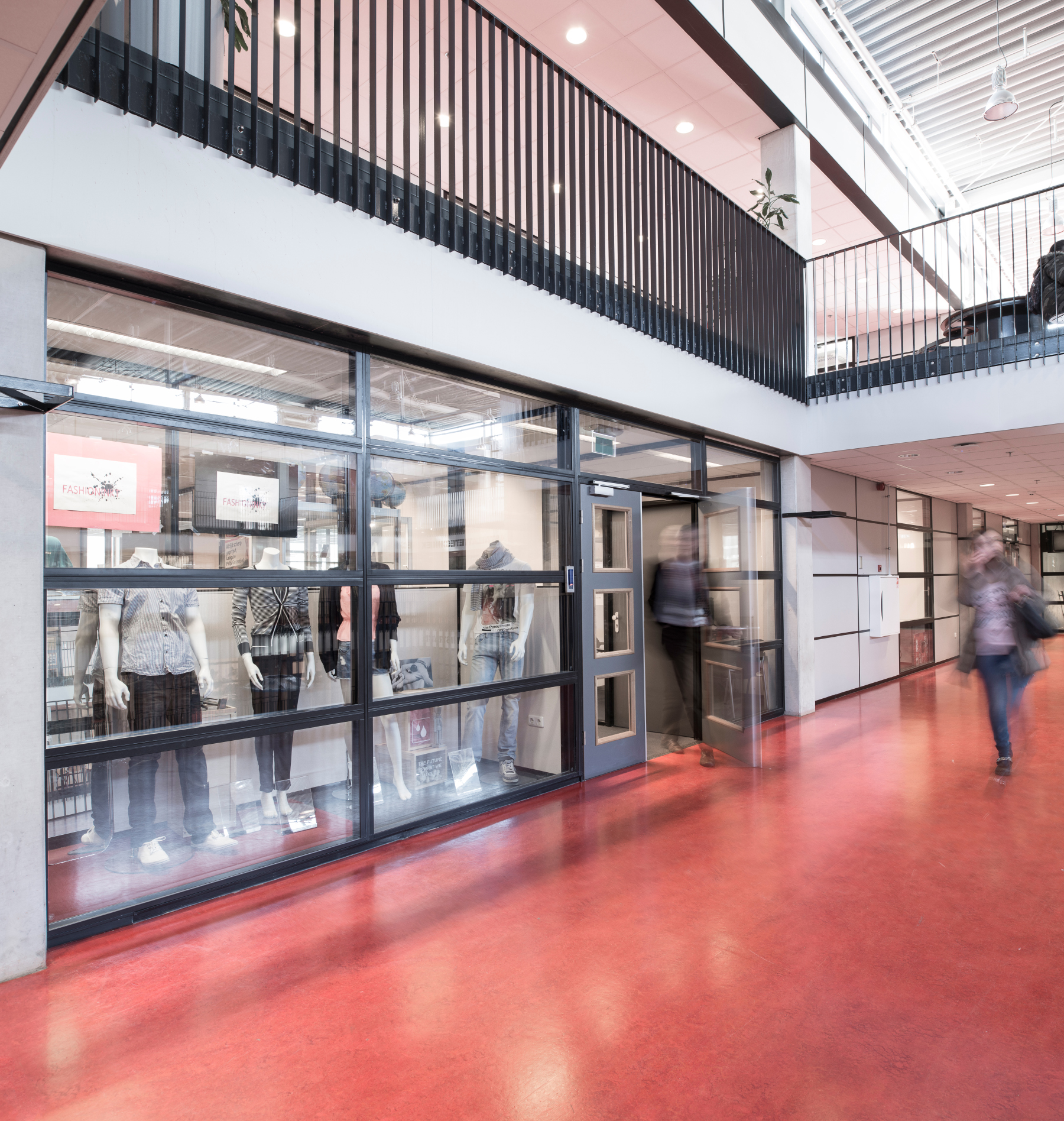 ROC van Amsterdam by Ted Schulten architecten - Architizer