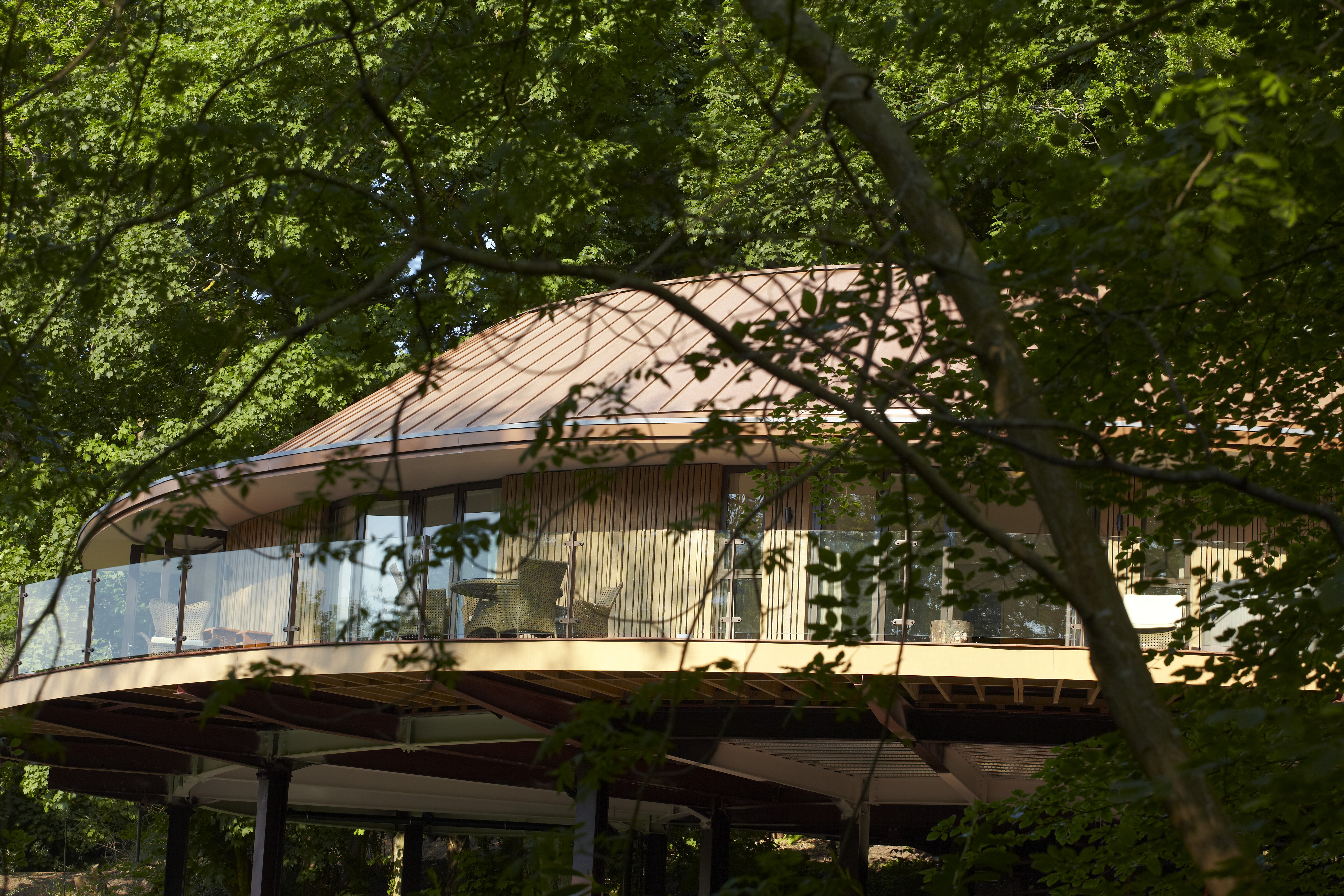 Chewton Glen Treehouse Suites by Blue Forest (UK) Ltd - Treehouses ...