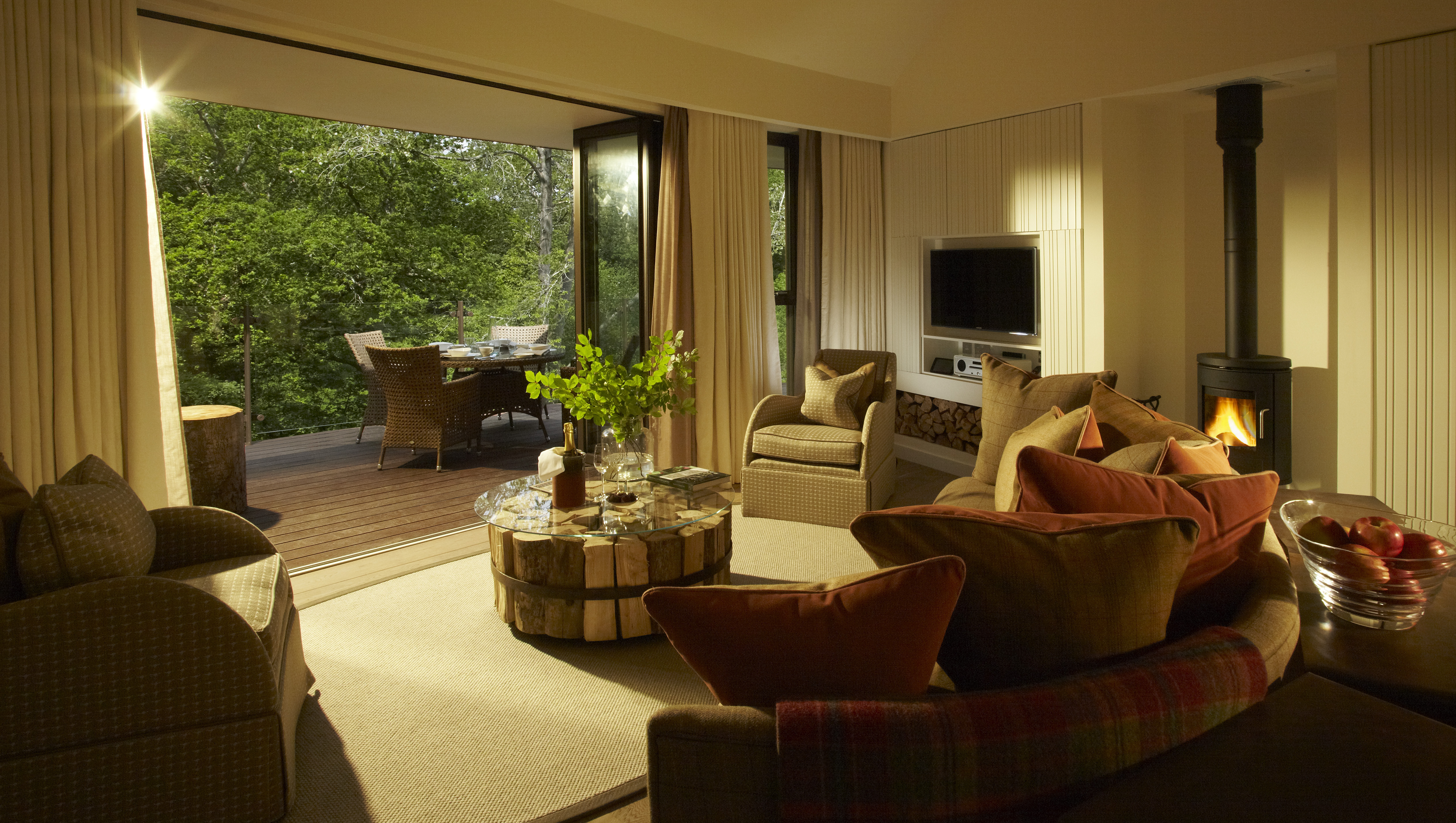 Chewton Glen Treehouse Suites by Blue Forest (UK) Ltd - Treehouses ...