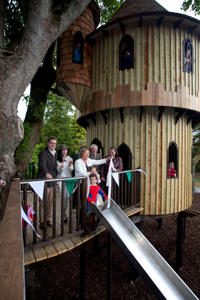 Birr Castle Treehouse by Blue Forest (UK) Ltd - Treehouses - Architizer