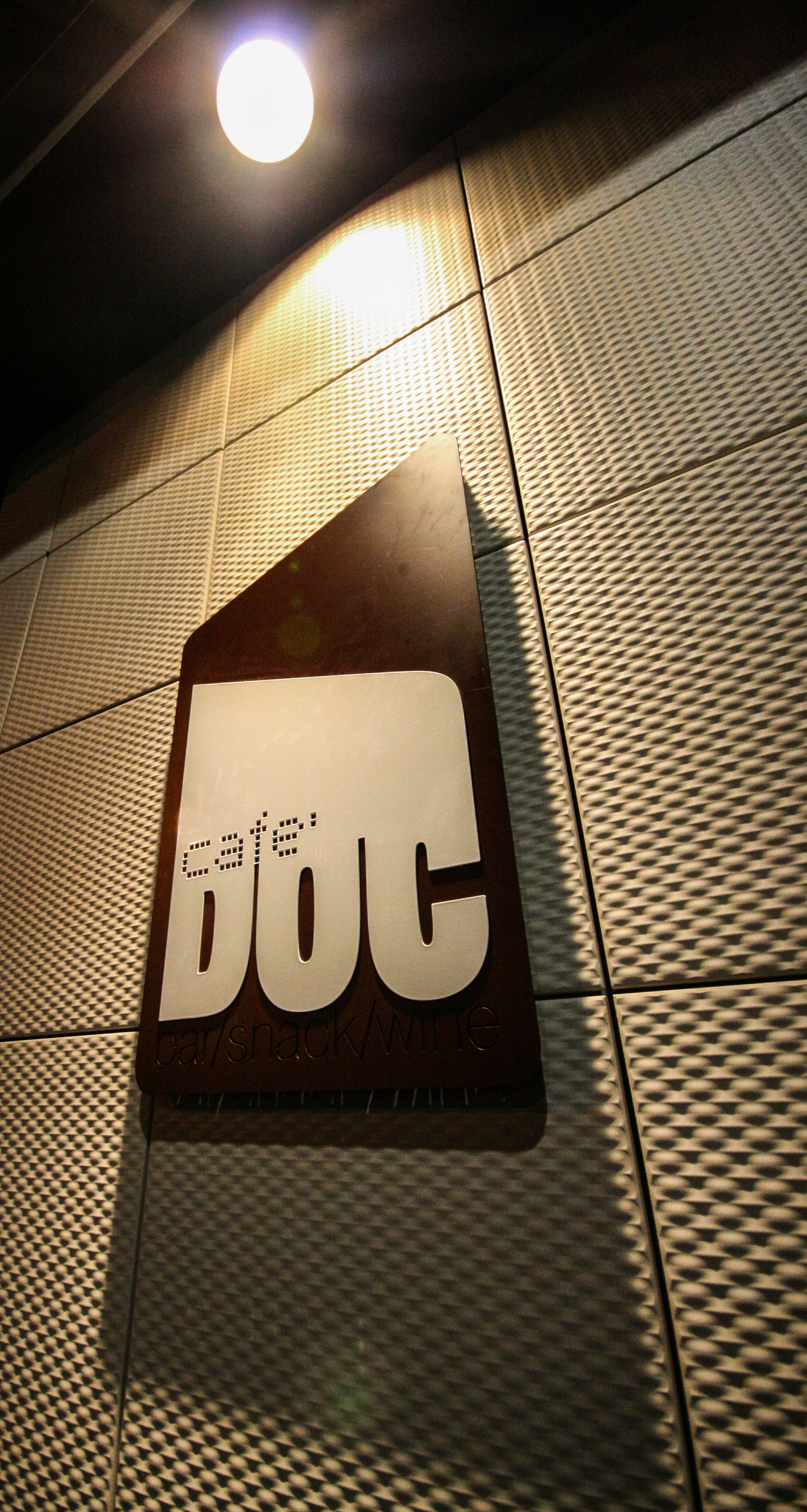 CAFE' DOC bar snack wine by DAVIDE PAVANELLO LAB - Architizer