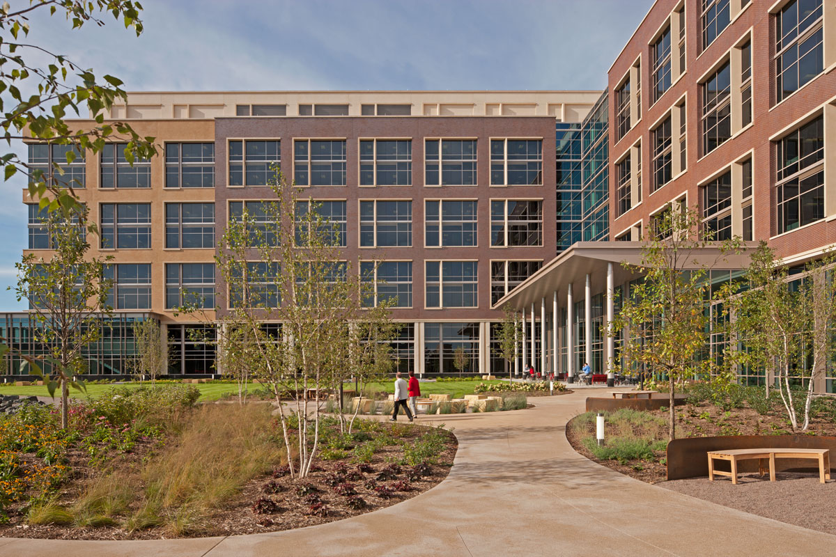 Idea 1405638: Target Northern Campus by RSP Architects Planners ...