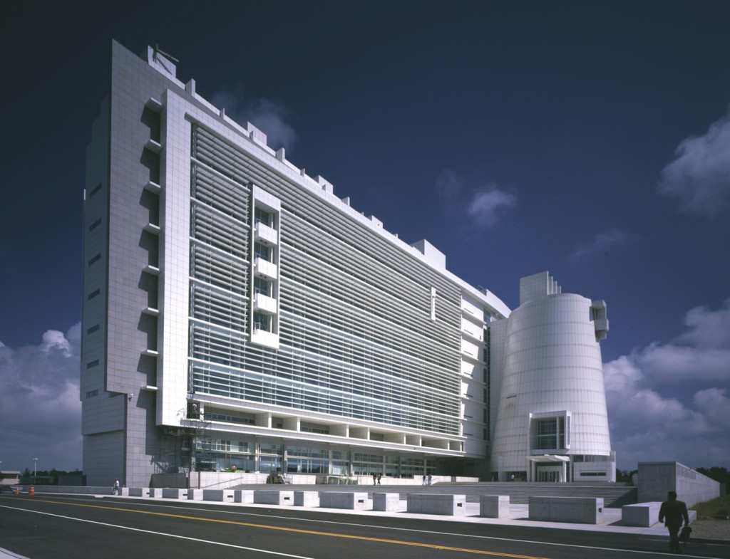 United States Courthouse, Islip by Meier Architects - Architizer