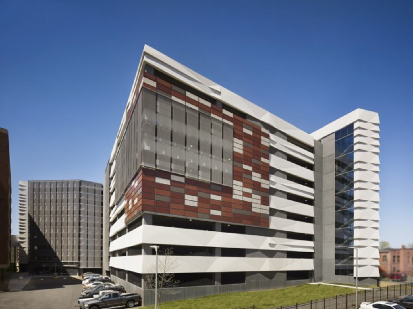 Hartford Hospital Parking Garage by Perkins&Will - Architizer