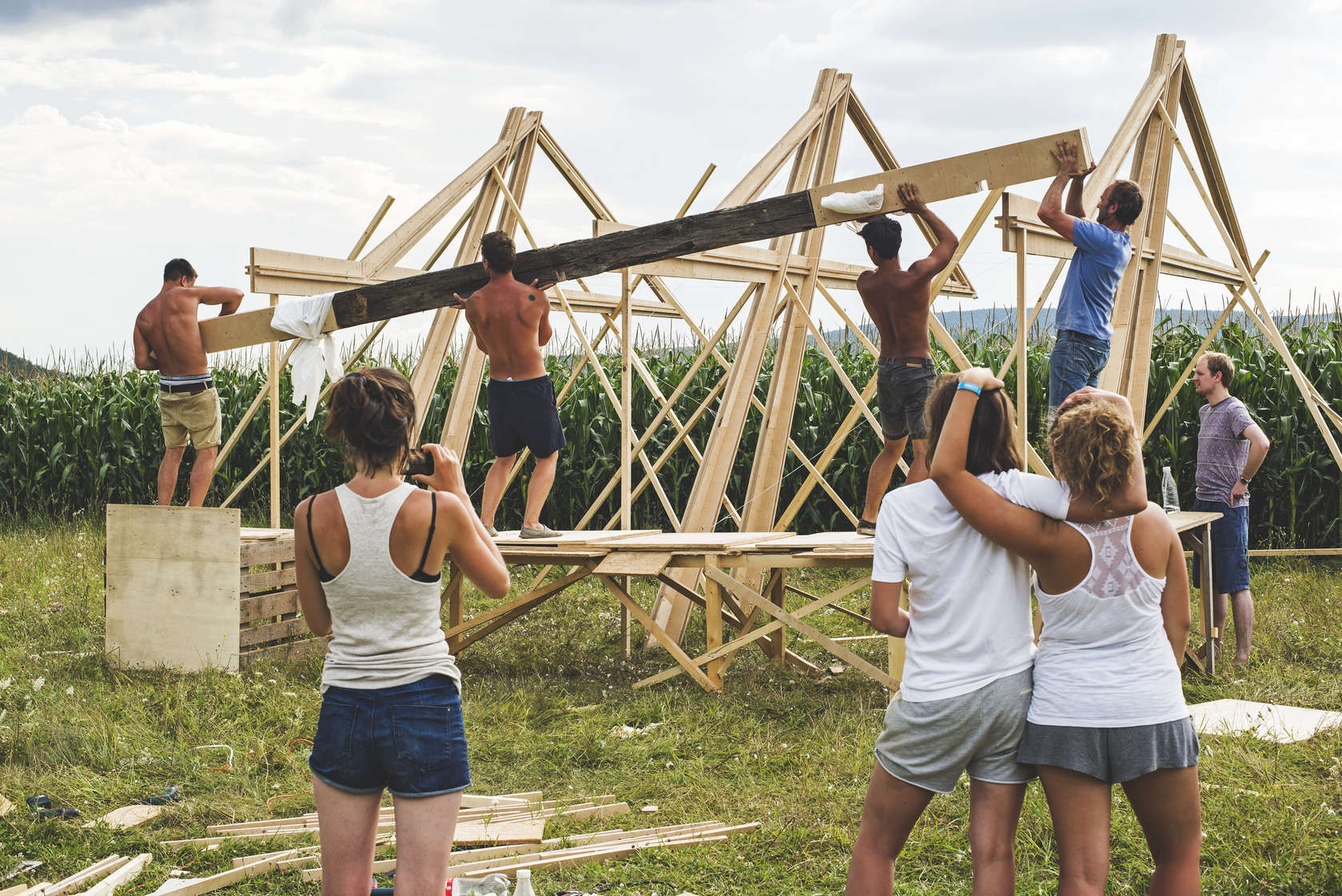 We the People: 8 Ways to Design the Ultimate Architectural Crowd ...