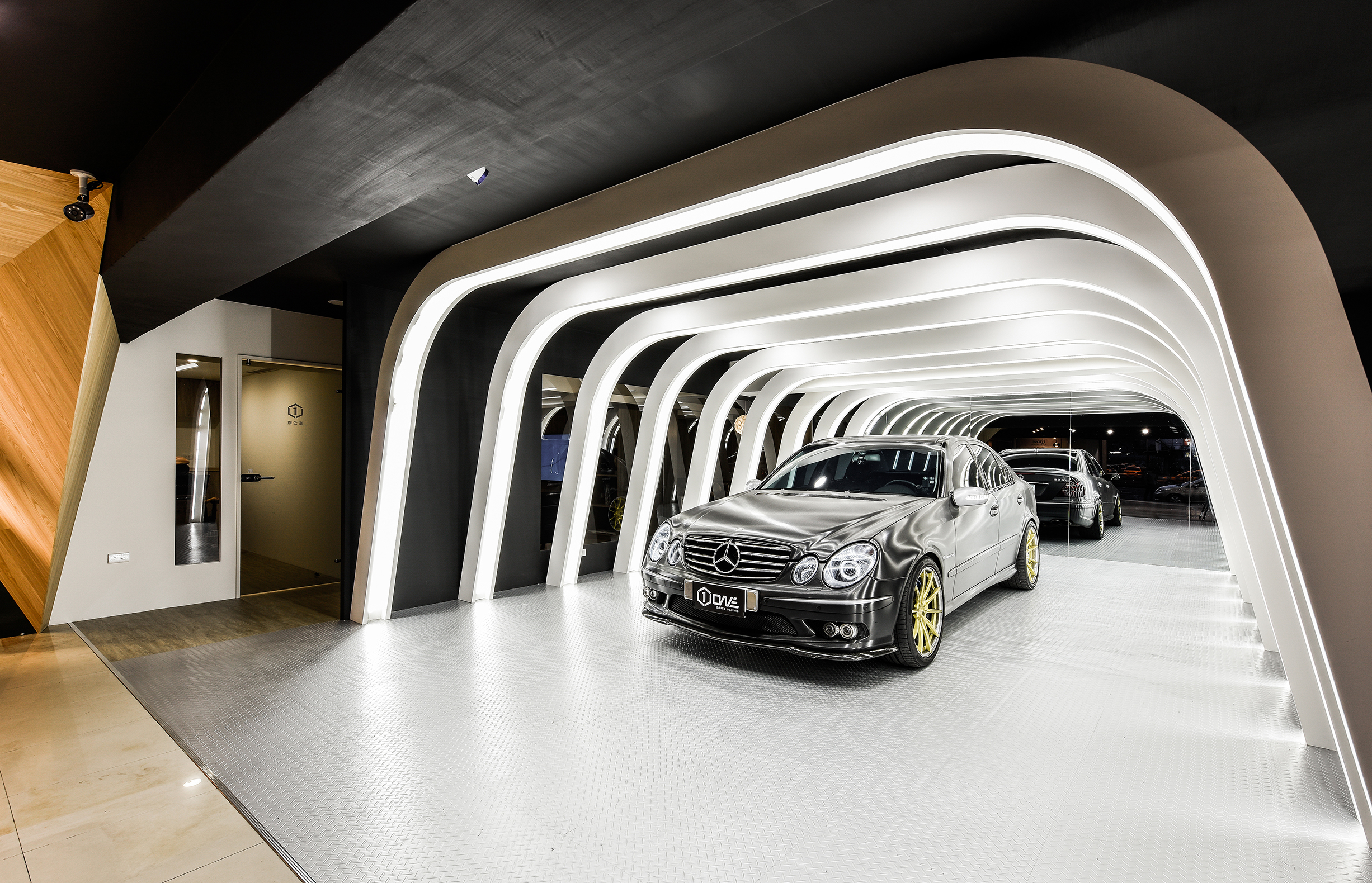 (ONE) Car Saloon by Hui-yu Interior design - Architizer