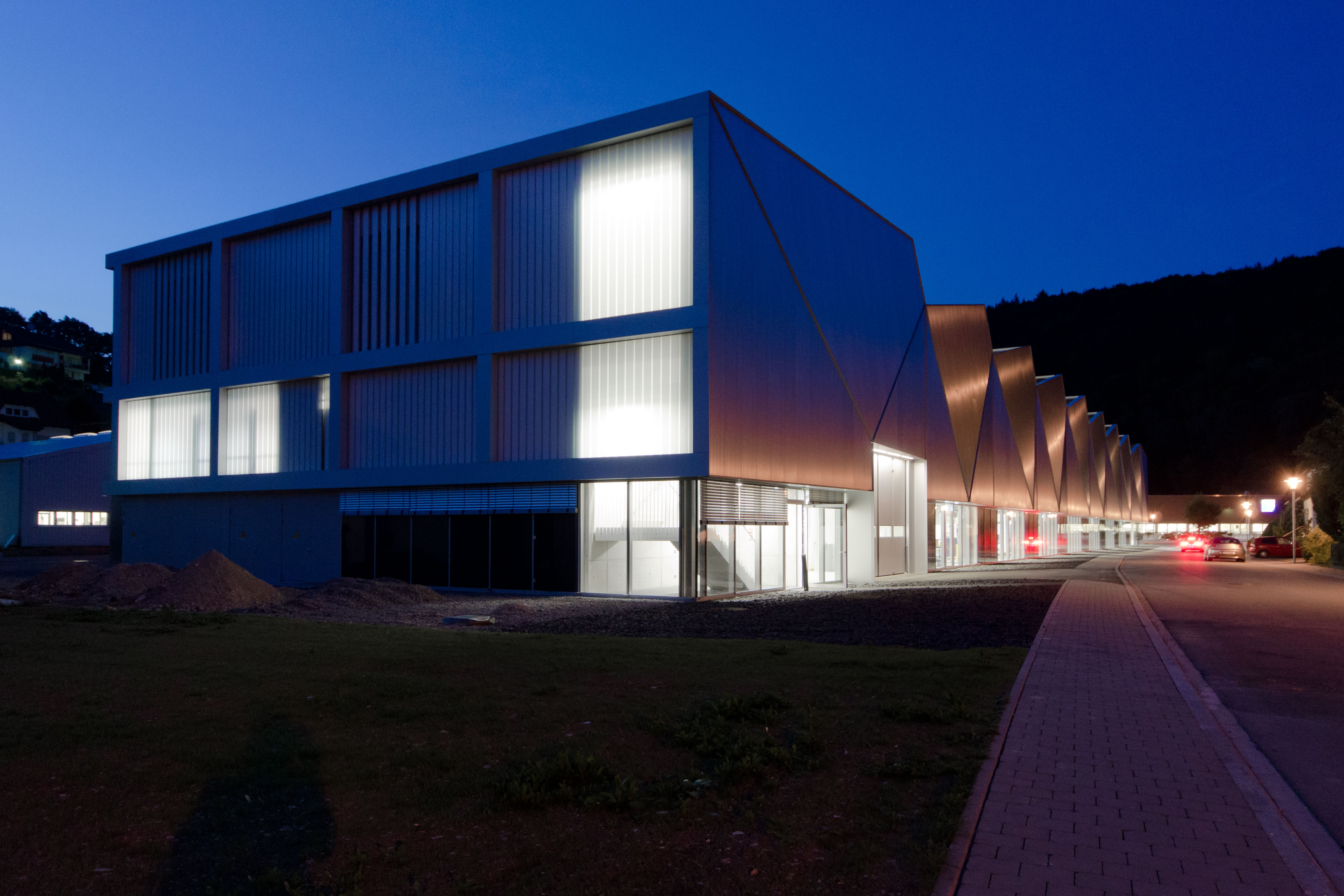 Production Hall Trumpf by Barkow Leibinger - Architizer