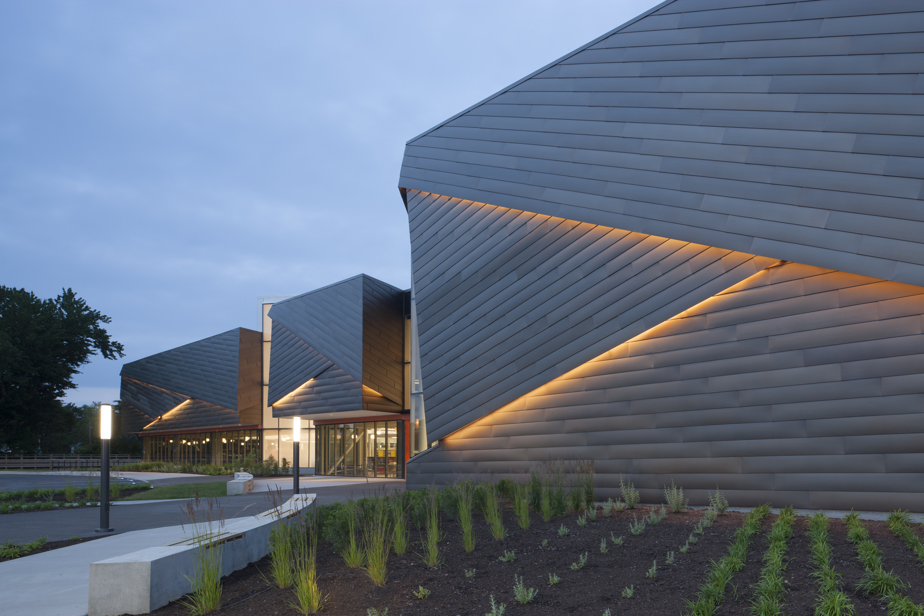 Louisville Free Public Library- Southwest Regional Branch by MSR (Meyer ...