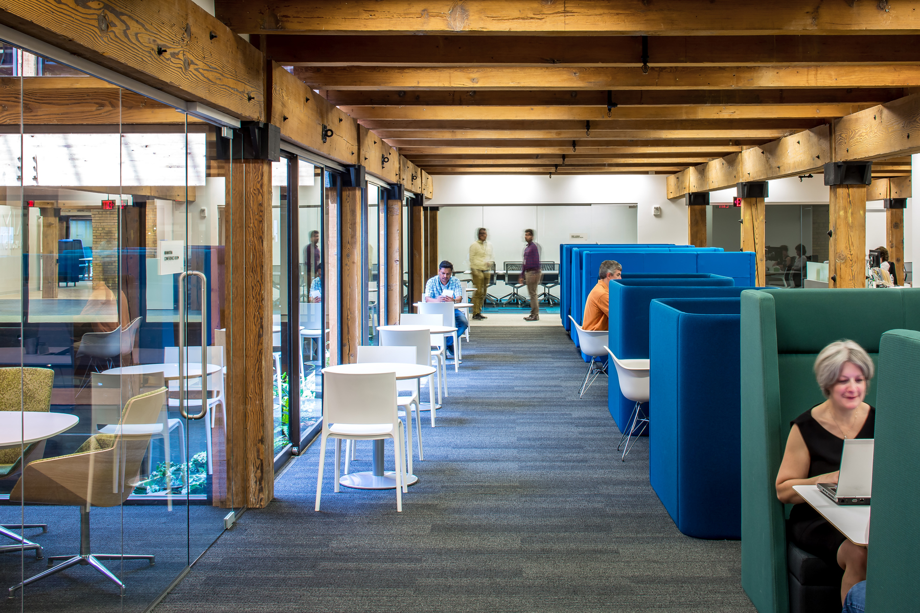 AIMIA U.S. Headquarters by MSR (Meyer, Scherer & Rockcastle) - Architizer