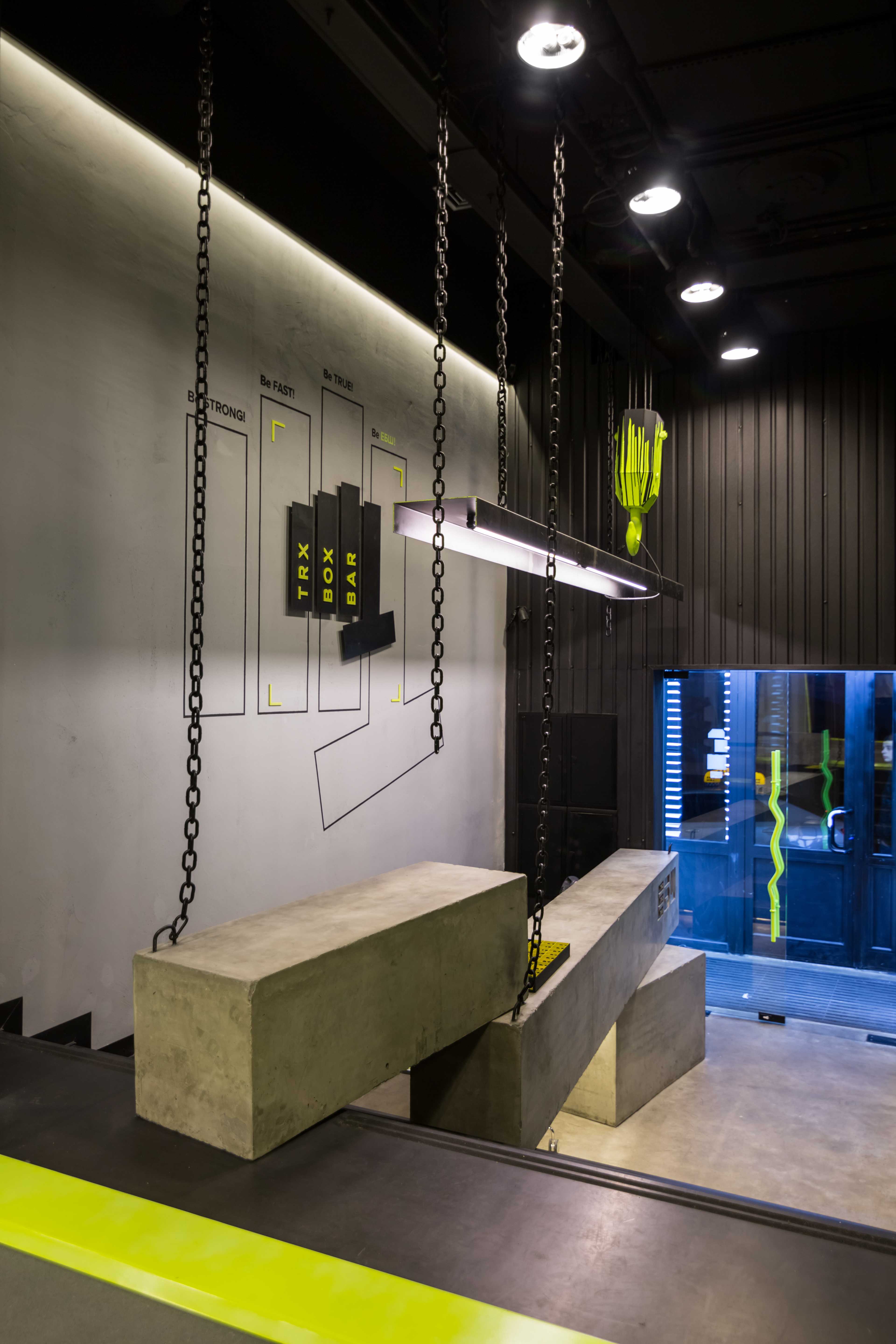 ЕБШ TRX BOX BAR by Soesthetic group - Architizer