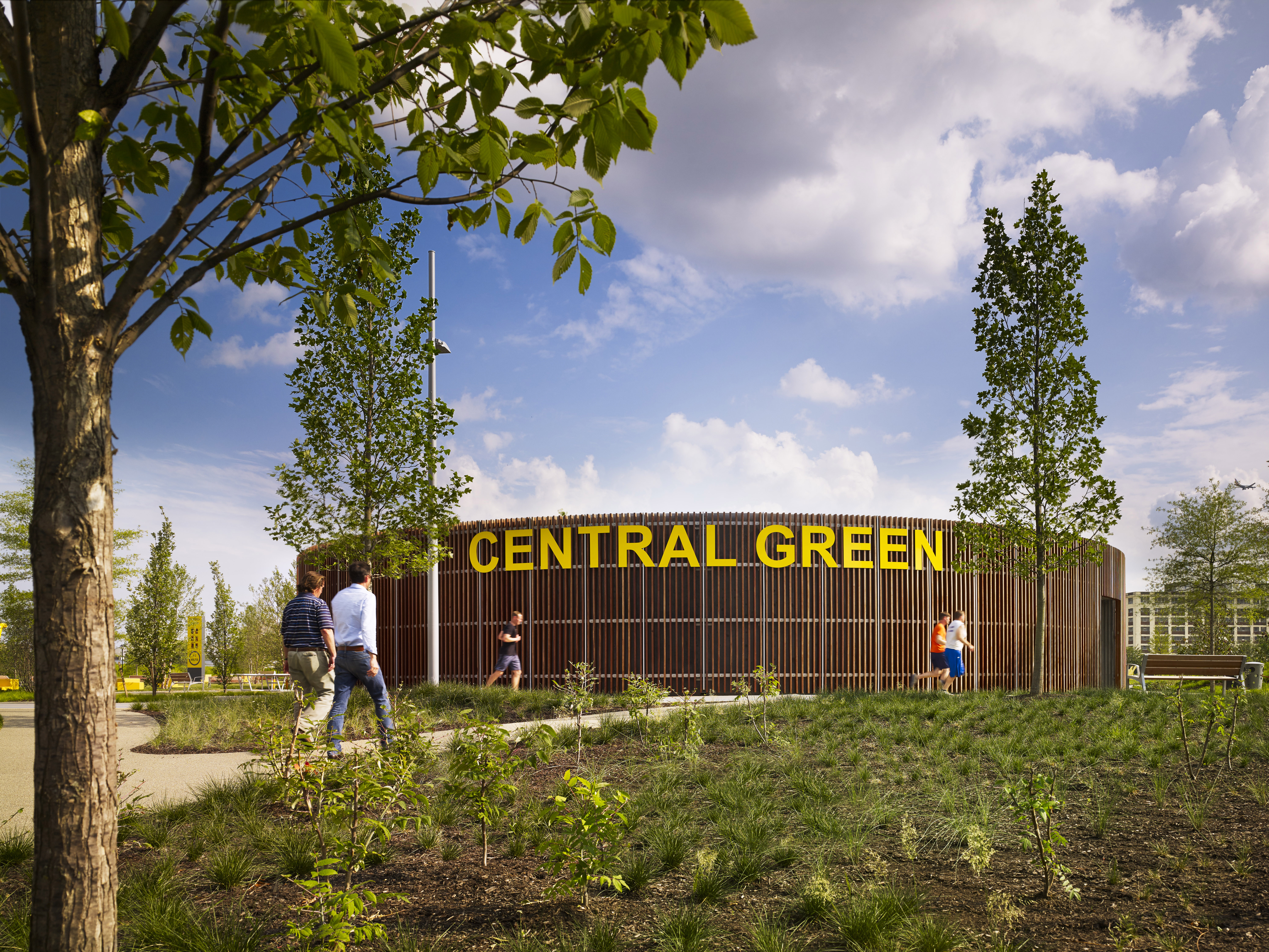 Navy Yard Central Green by Field Operations - Architizer