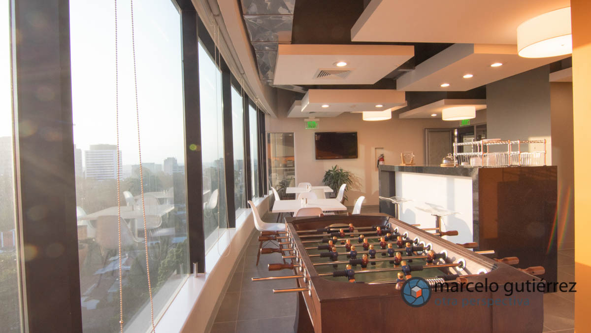 Microsoft Guatemala Country Corporate Offices by ENVIRO - 1/2 ambiente ...