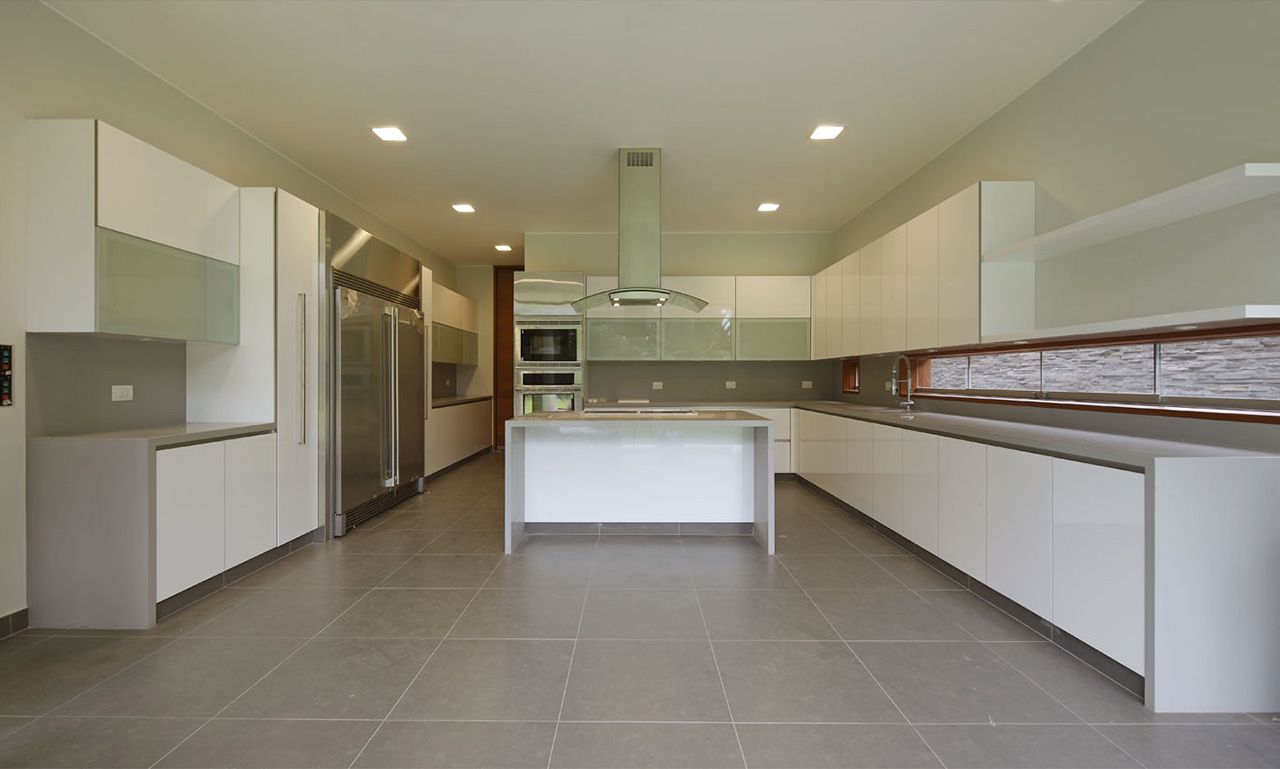 Lineal House by Metrópolis Oficina de Arquitectura - Architizer