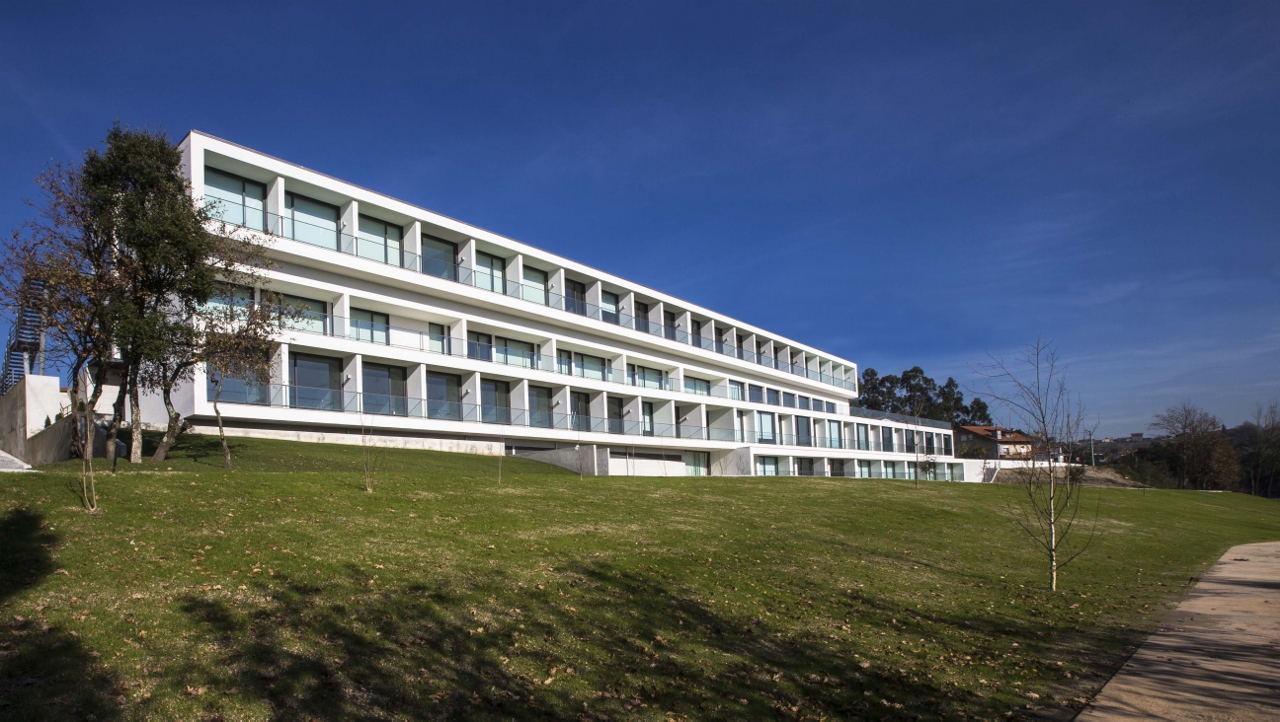 Elderly Residential Building Torre Sénior by Atelier d'Arquitectura ...