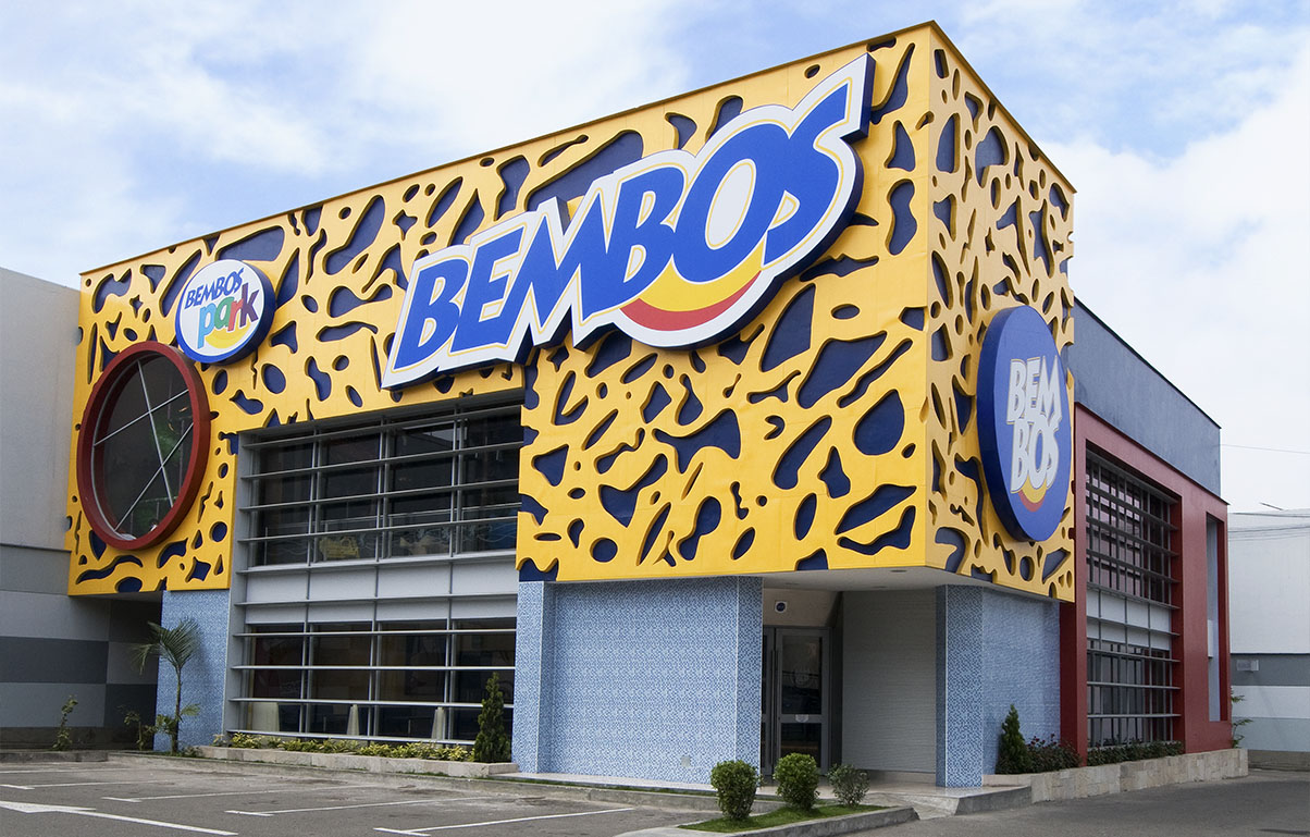Bembos Fast Food Chain by Metrópolis Oficina de Arquitectura - Architizer