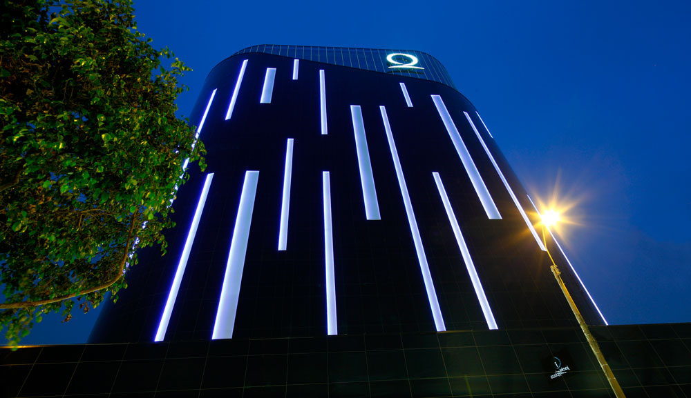 Omega Building by Metrópolis Oficina de Arquitectura - Architizer