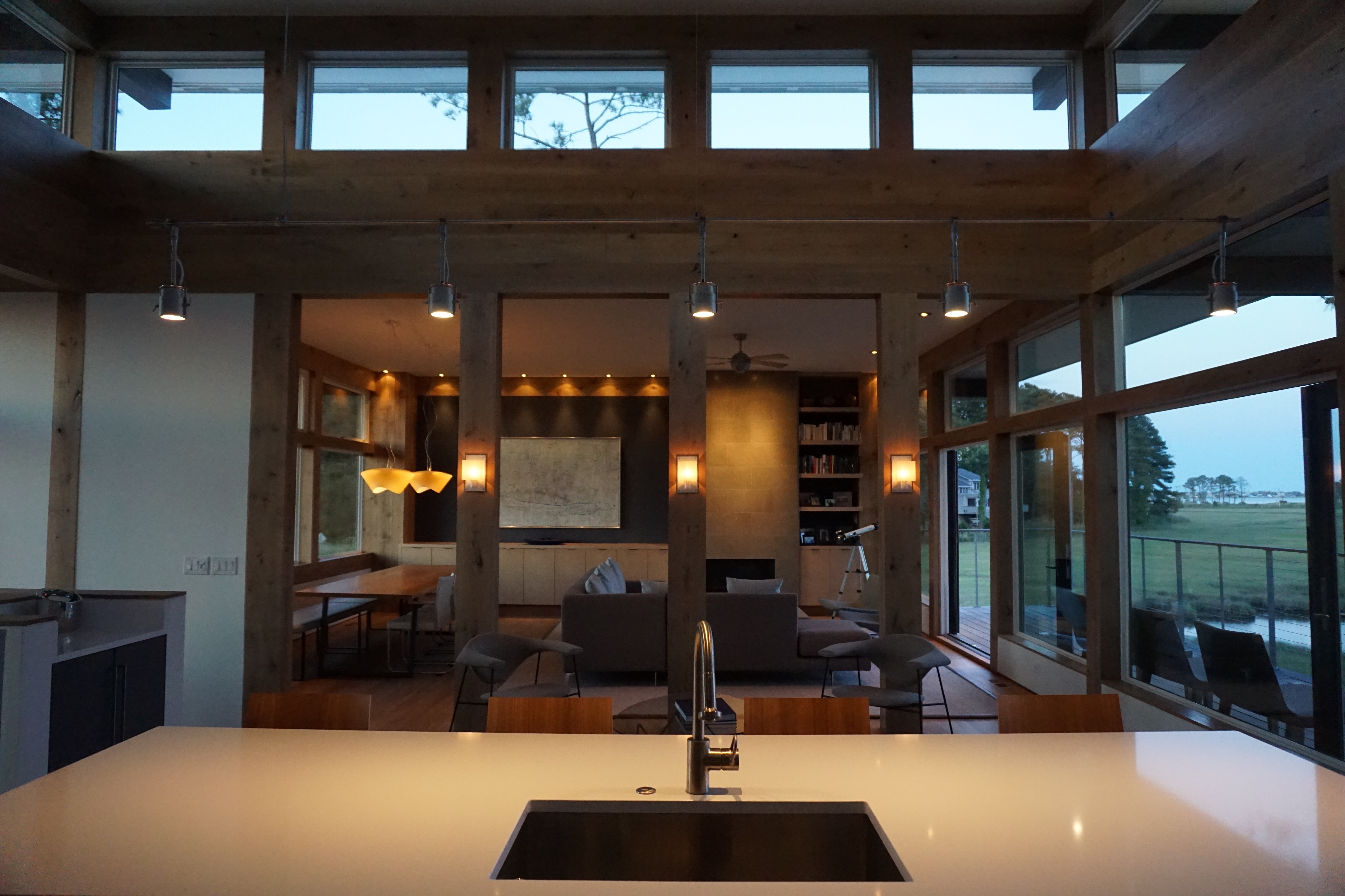 Phillips Project / Zen House by Shawn Ewbank Design Collaborative ...