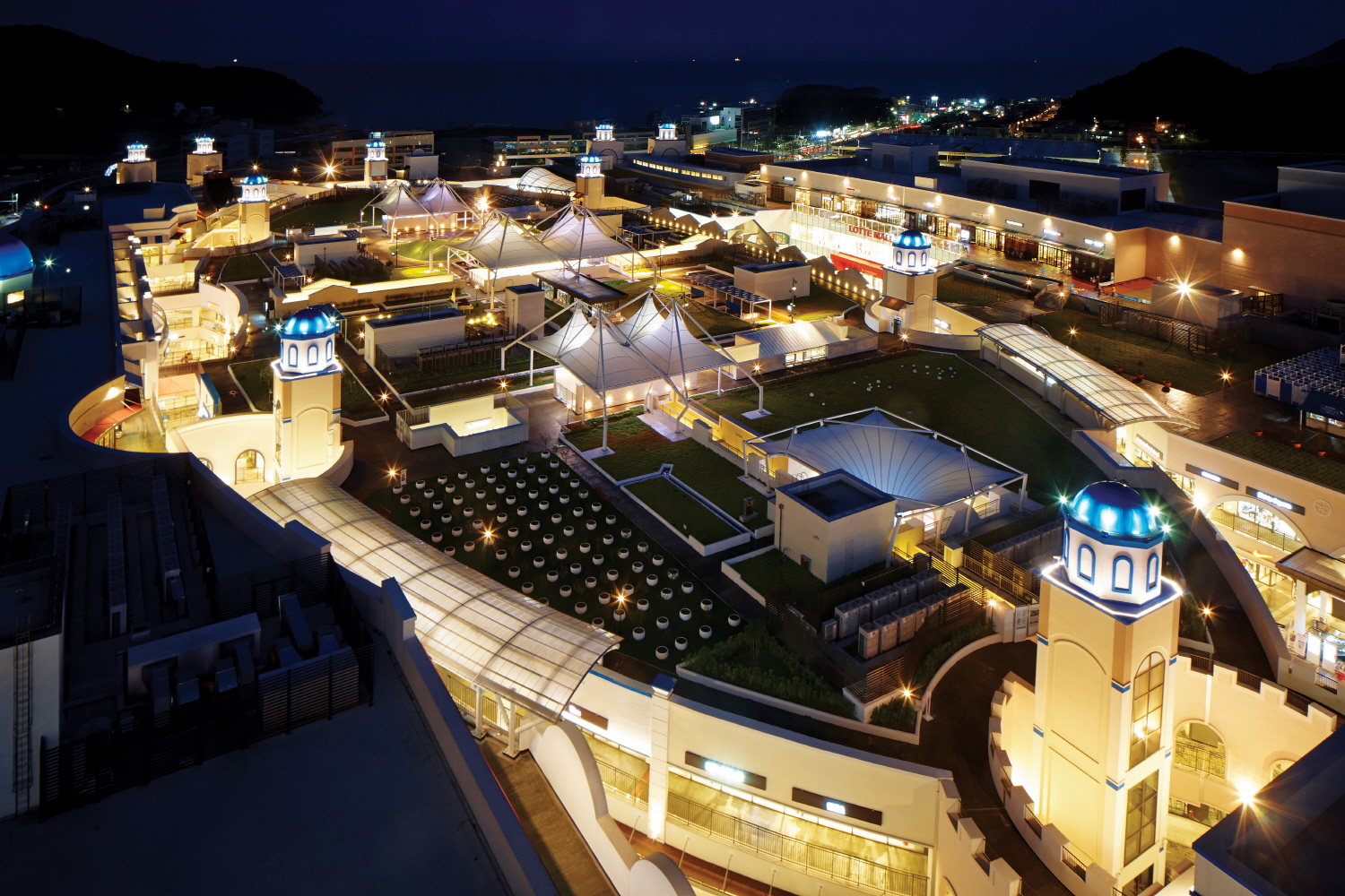 Idea 1453118: Lotte Premium Outlets, Dongbusan branch by Kunwon ...