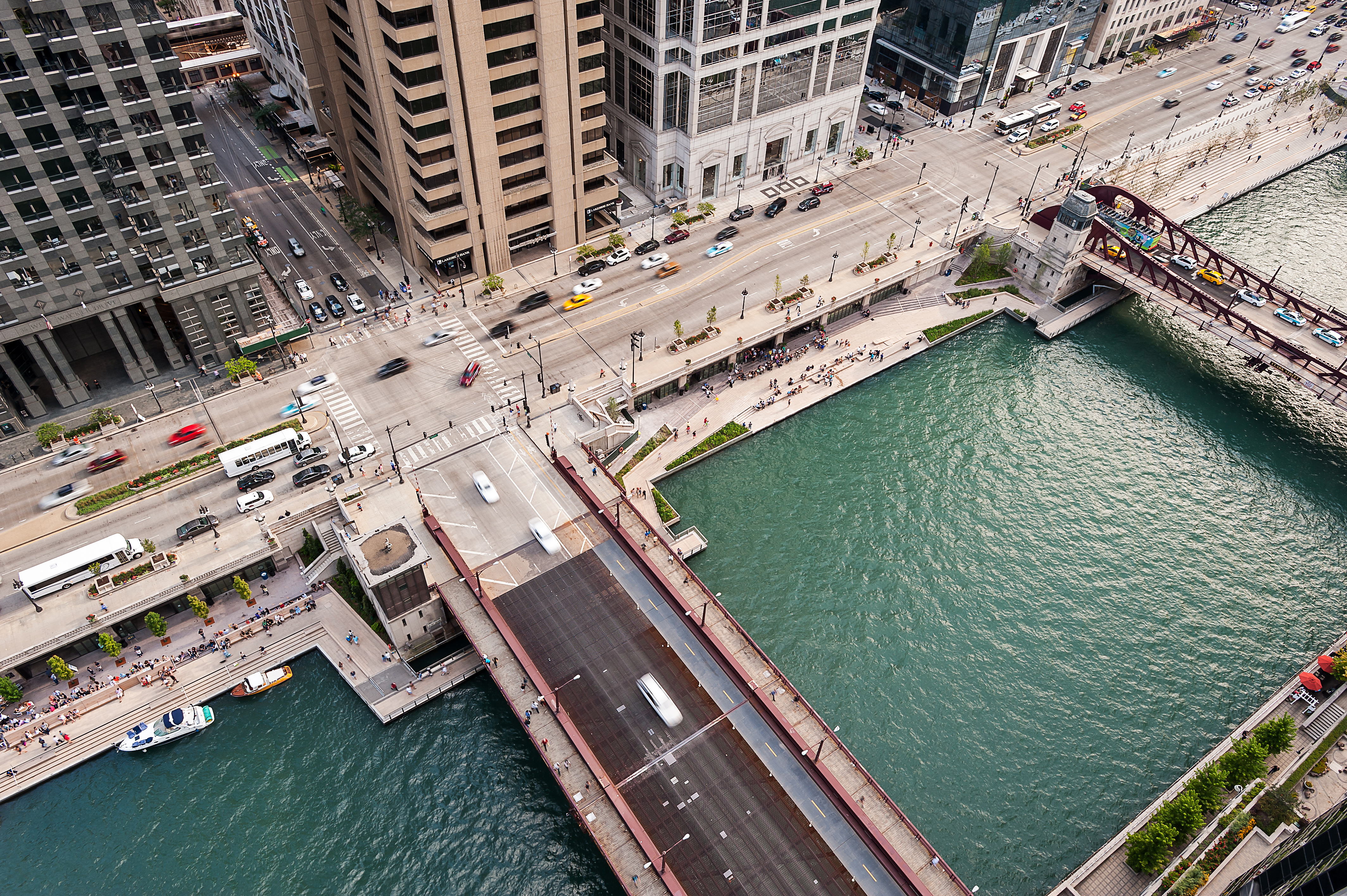 Chicago Riverwalk by Sasaki, Ross Barney Architects - Architizer