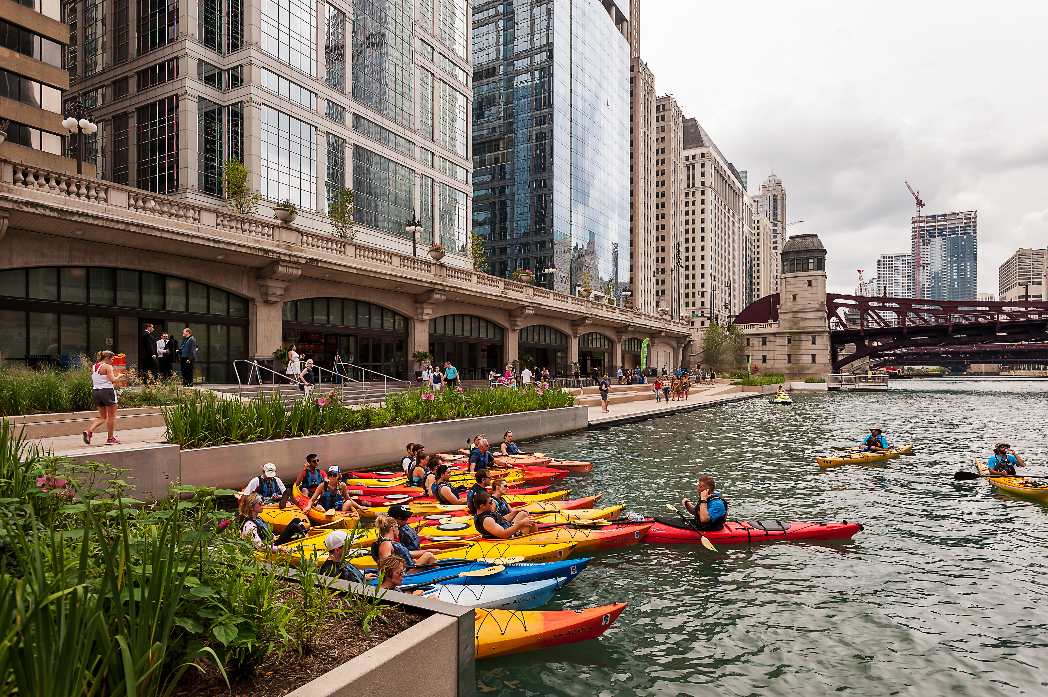 Chicago Riverwalk by Sasaki, Ross Barney Architects - Architizer