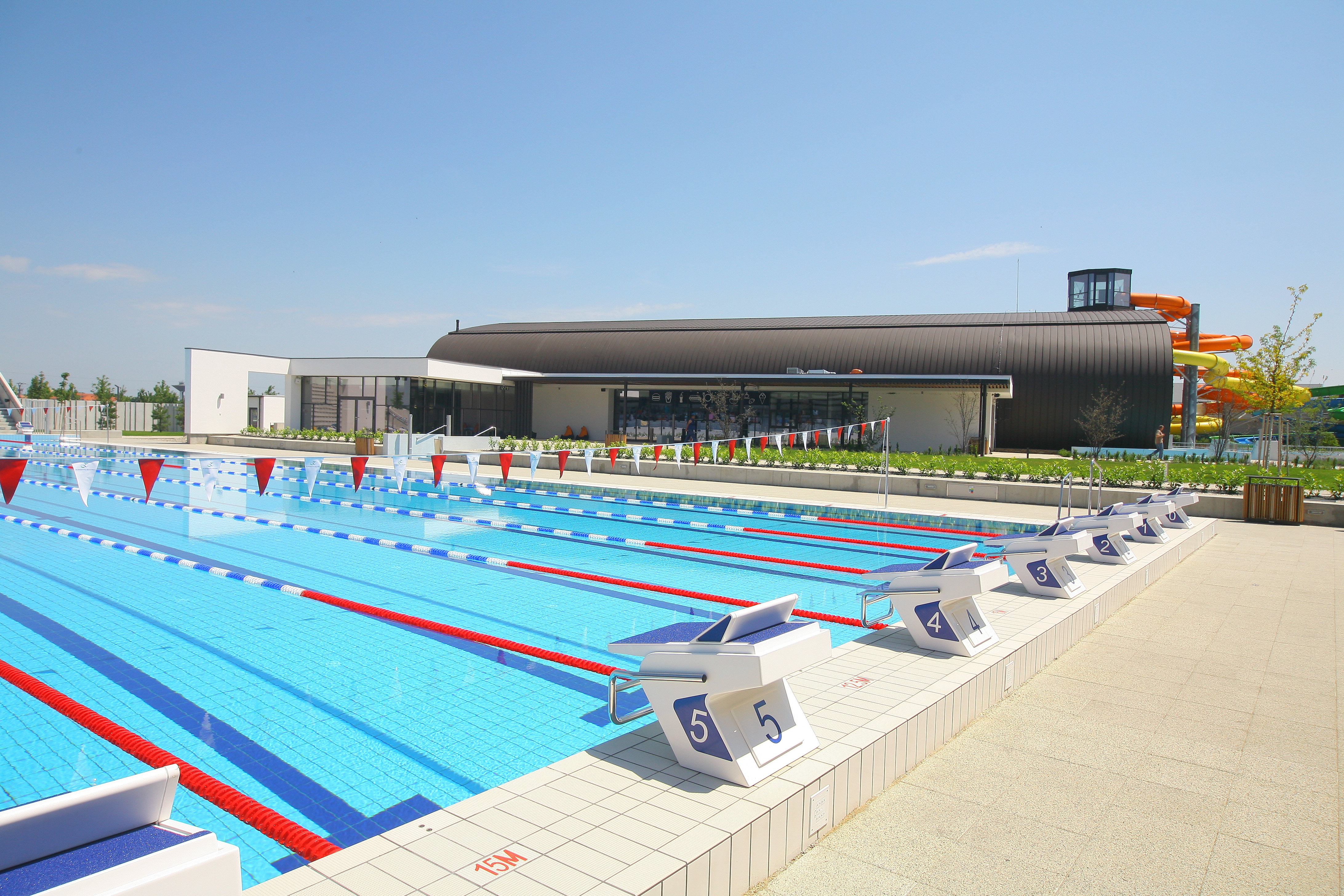 Aqua Arena by A2 Studio - Architizer