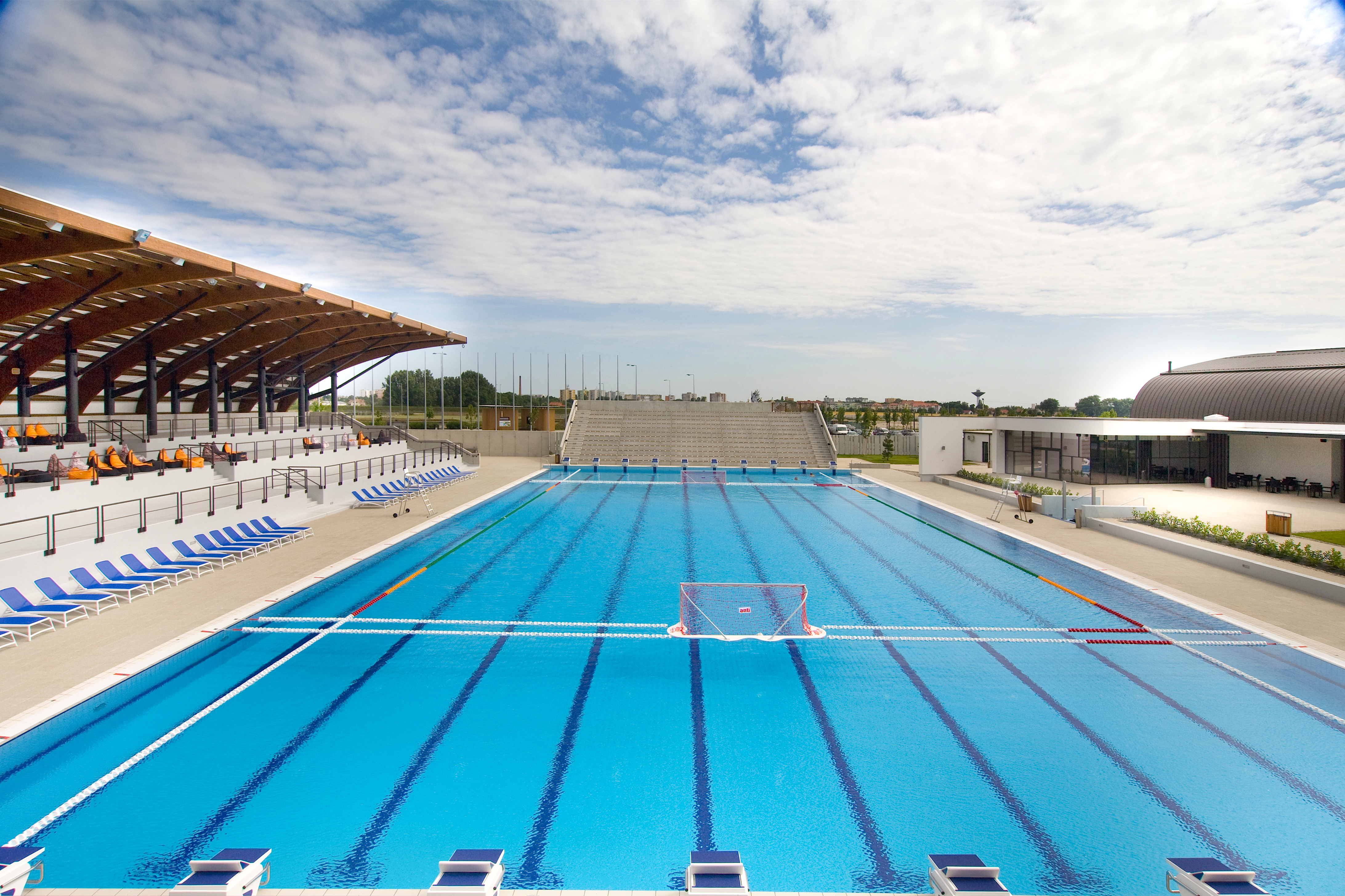 Aqua Arena by A2 Studio - Architizer