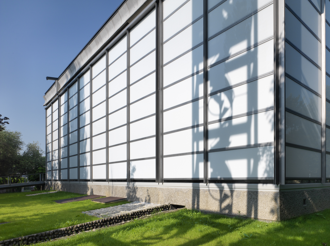 Baranzate Glass Church restoration by SBG architetti - Architizer
